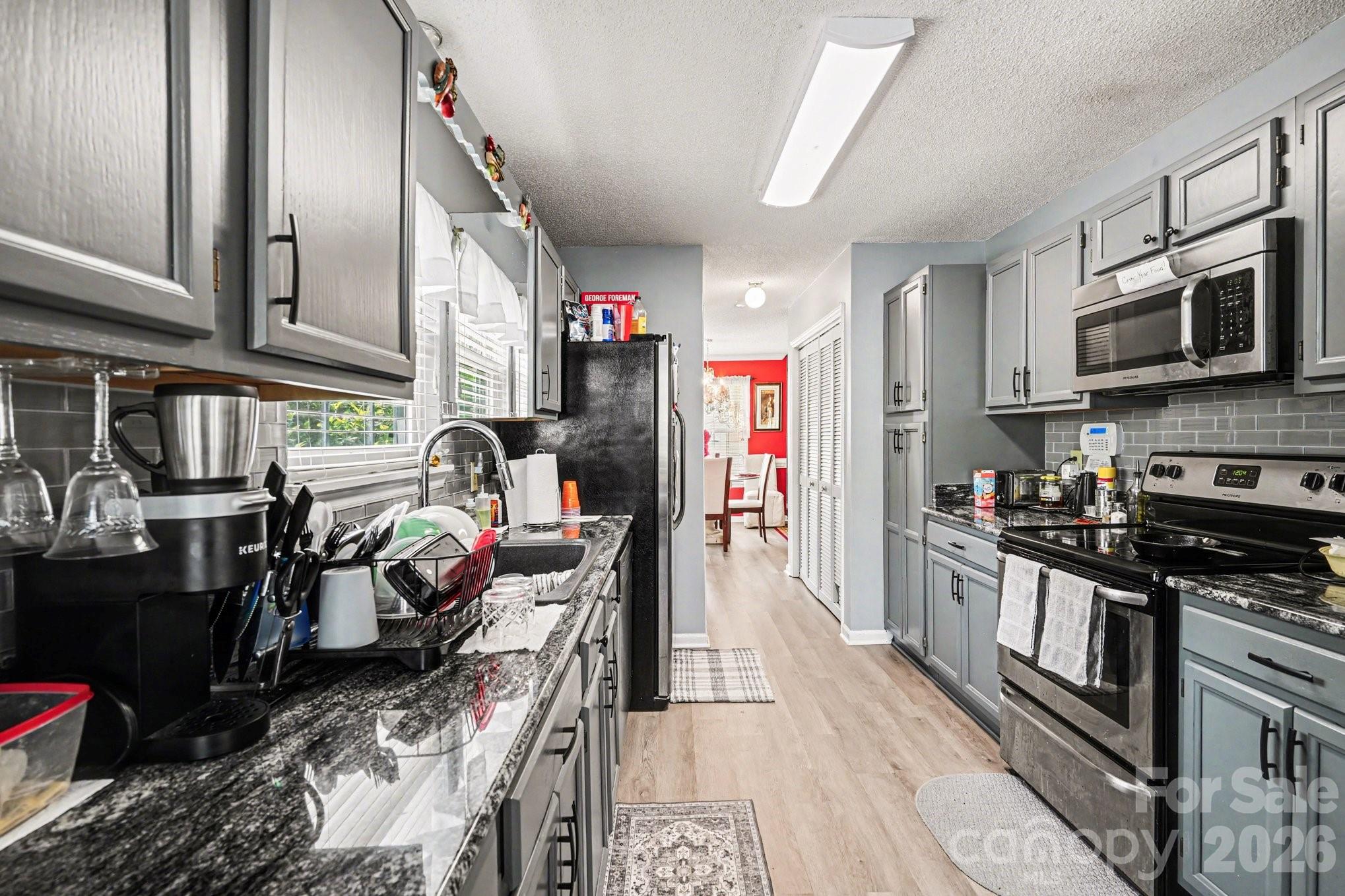 Photo 3 of 5813 Amity Springs Drive, Charlotte, NC