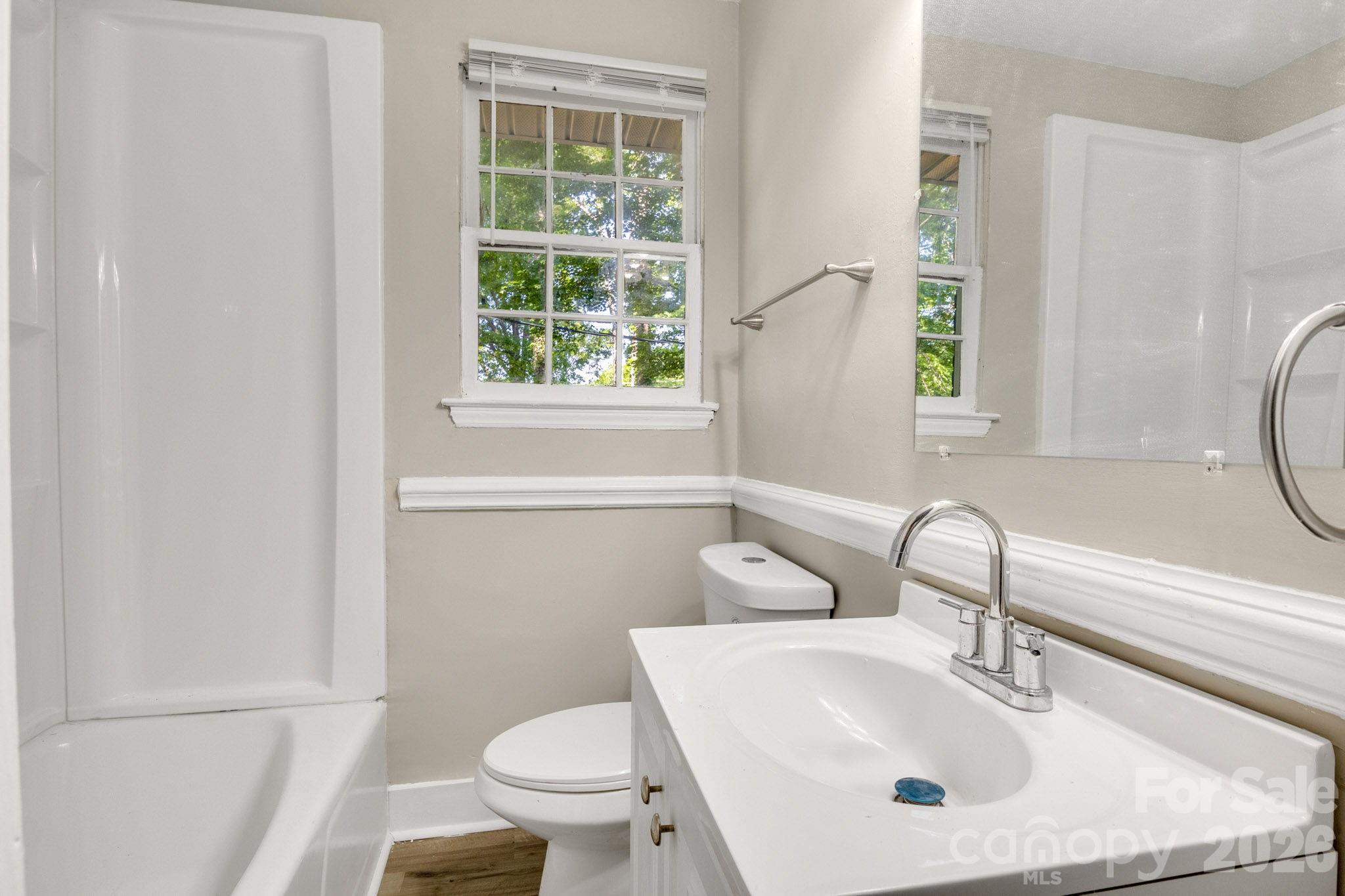 3637 Glenville Avenue, Charlotte, NC - photo 10 of 21