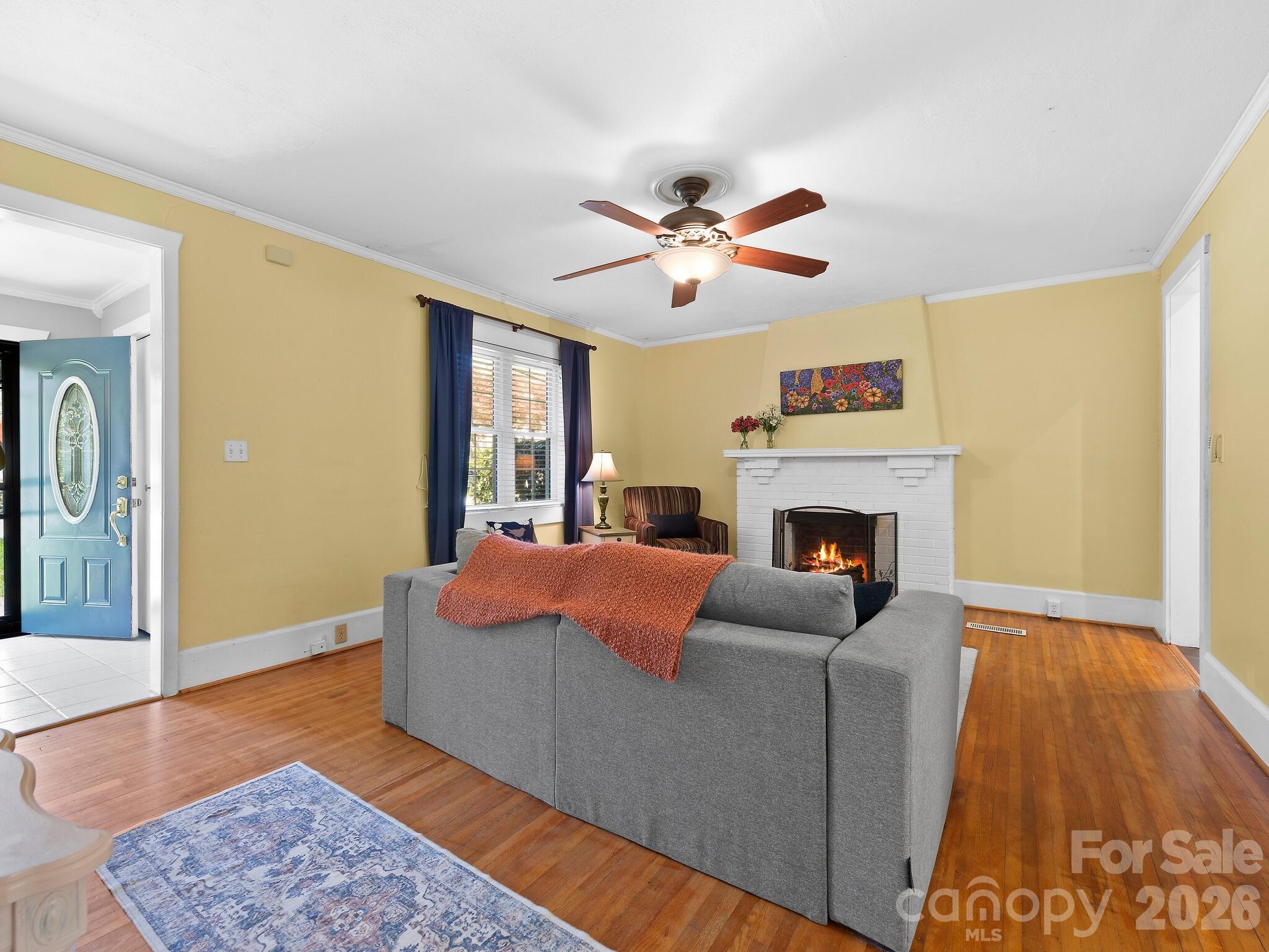 Home for sale at 1614 Ridgewood Boulevard, Hendersonville, NC — photo 7 of 40
