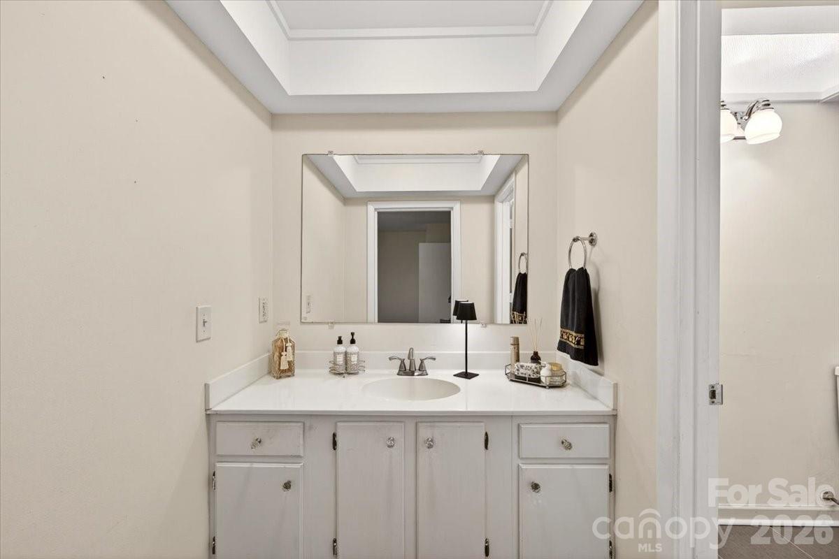 Photo 32 of 830 Sardis Cove Drive, Charlotte, NC