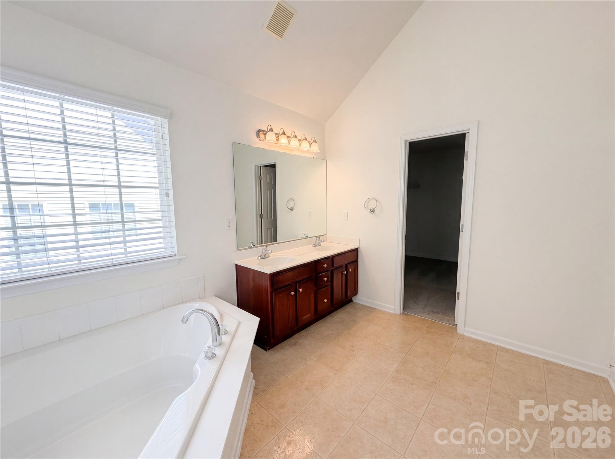 10050 Montrose Drive NW, Charlotte, NC - photo 15 of 18