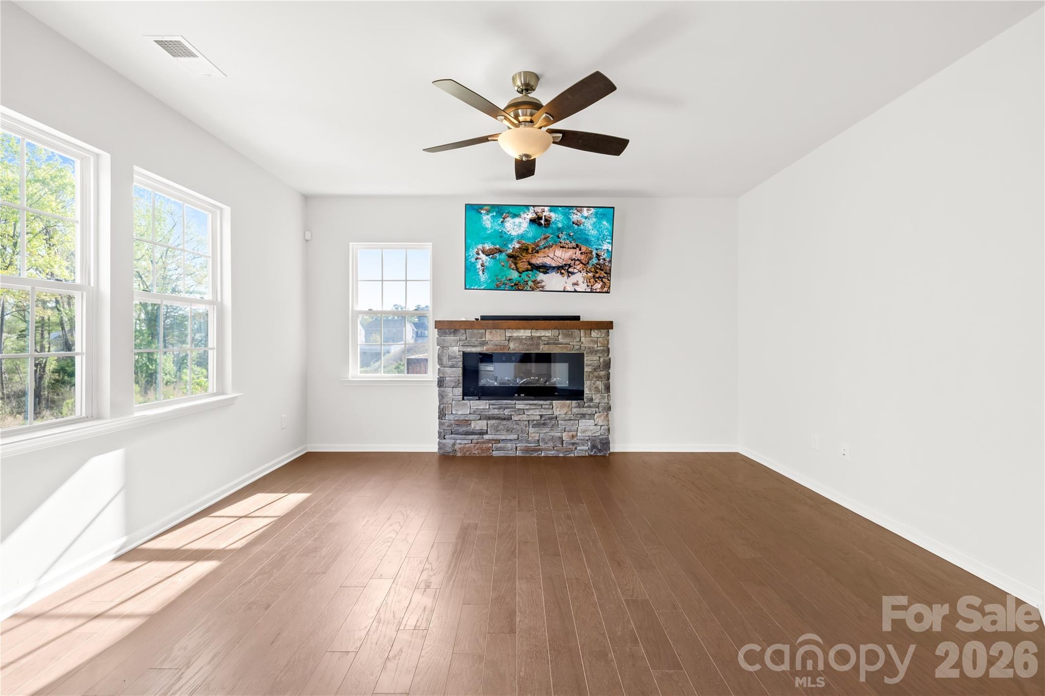 Photo 7 of 1072 Willow Bend Drive, Fort Mill, SC