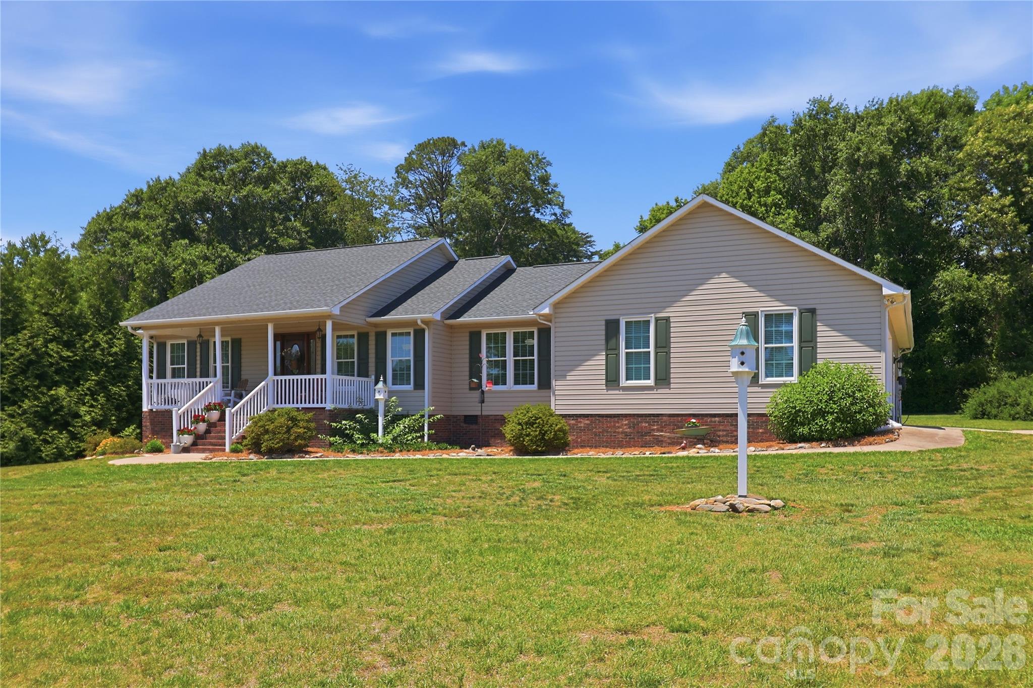 209 Silver Creek Lane, Shelby, NC - photo 1 of 39