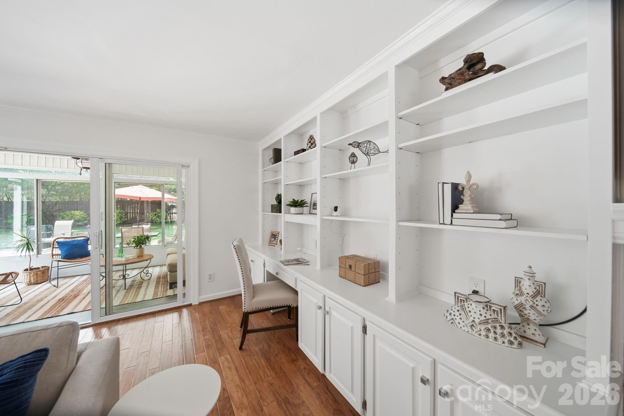 Home for sale at 5600 Carmel Station Avenue, Charlotte, NC — photo 19 of 47