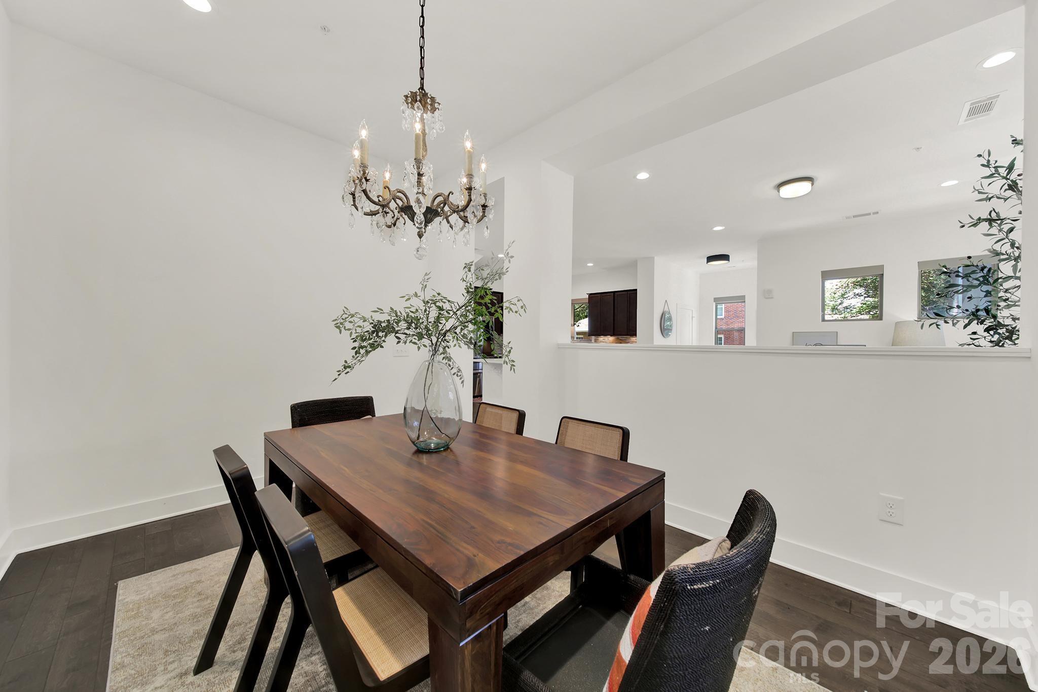 Photo 11 of 1500 Kenilworth Avenue, Charlotte, NC