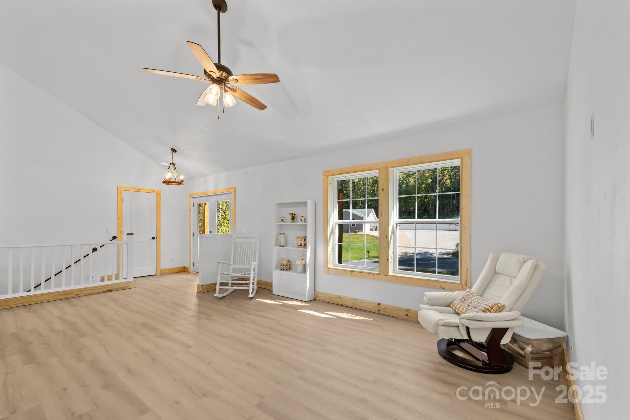 1036 Williamsburg Drive, Lenoir, NC - photo 10 of 35
