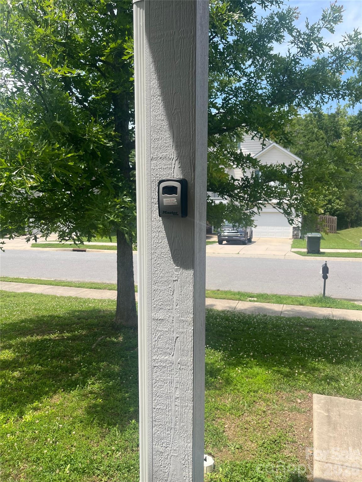 Photo 2 of 1821 Swan Drive, Charlotte, NC