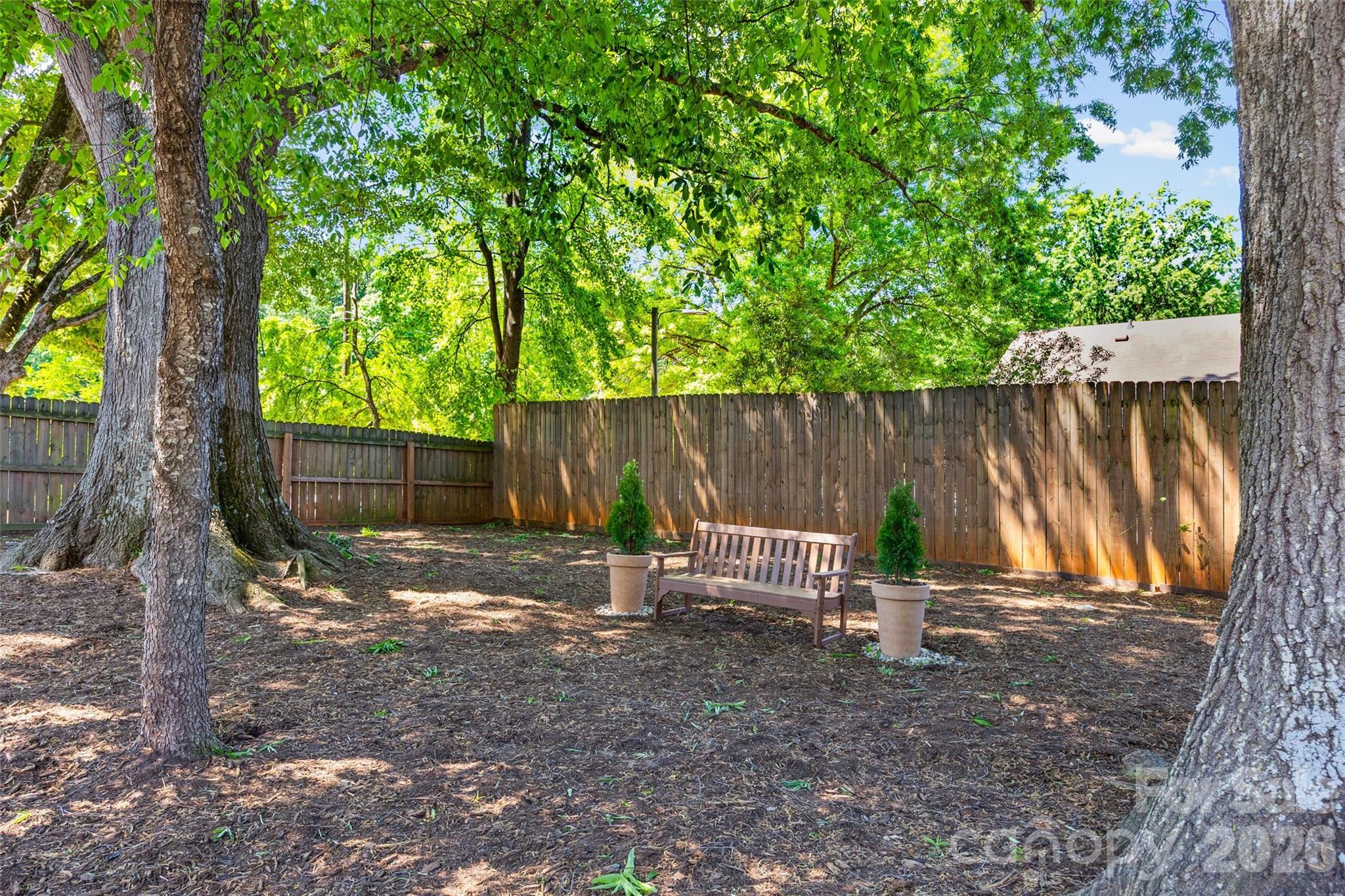 Photo 26 of 2562 Roseview Lane, Charlotte, NC