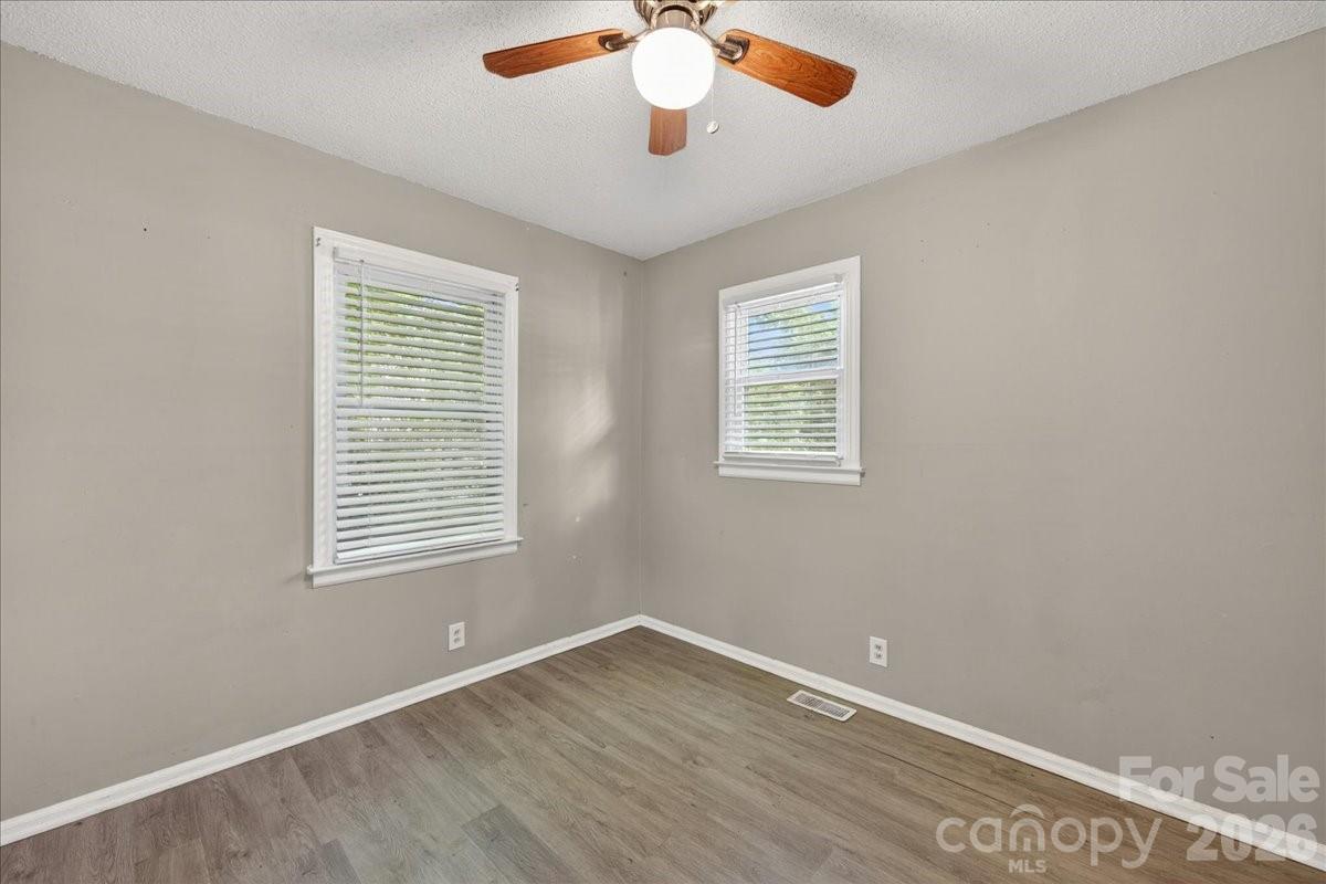 936 Holland Avenue, Charlotte, NC - photo 22 of 29