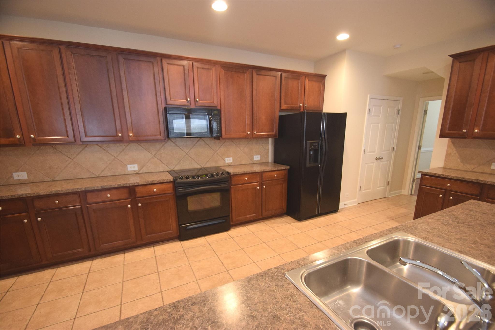 6631 Old Magnolia Lane, Mint Hill, NC - photo 11 of 30