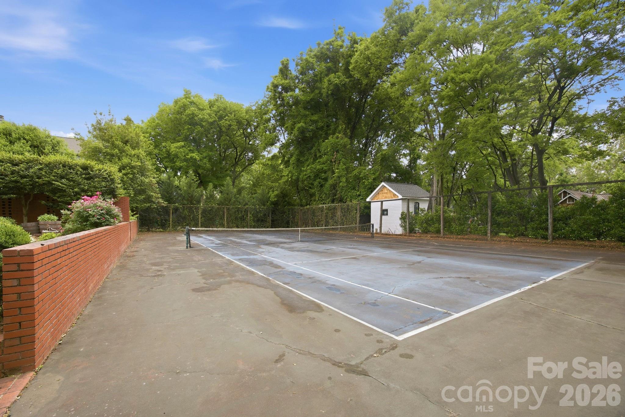 Photo 40 of 515 N Poplar Street, Charlotte, NC