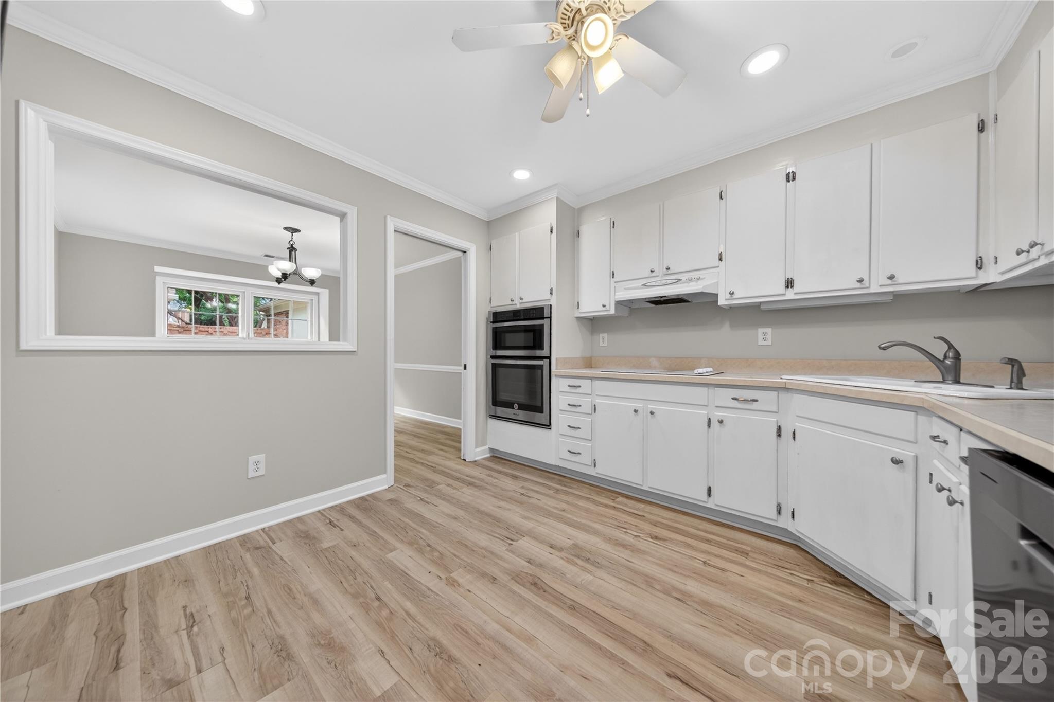 Photo 13 of 2405 Quail Lake Drive, Charlotte, NC