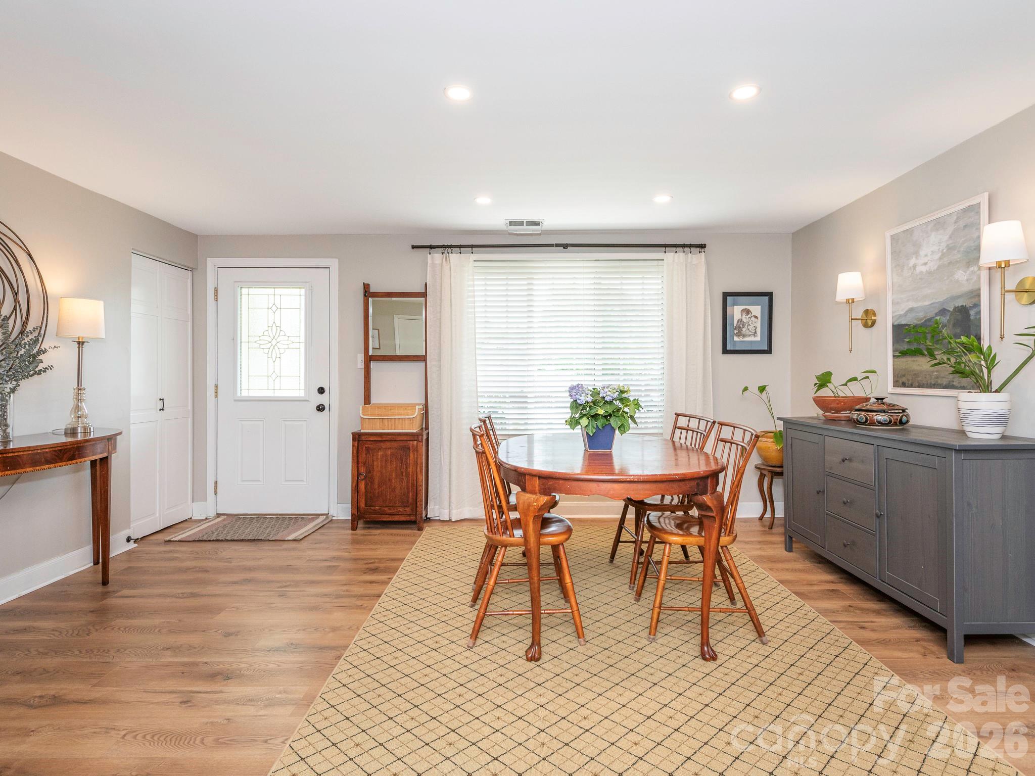 Photo 7 of 11613 Five Cedars Road, Charlotte, NC
