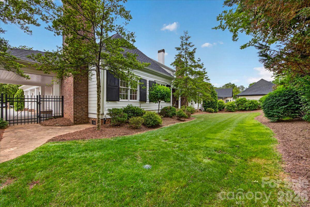 2135 Sharon Avenue, Charlotte, NC - photo 39 of 44