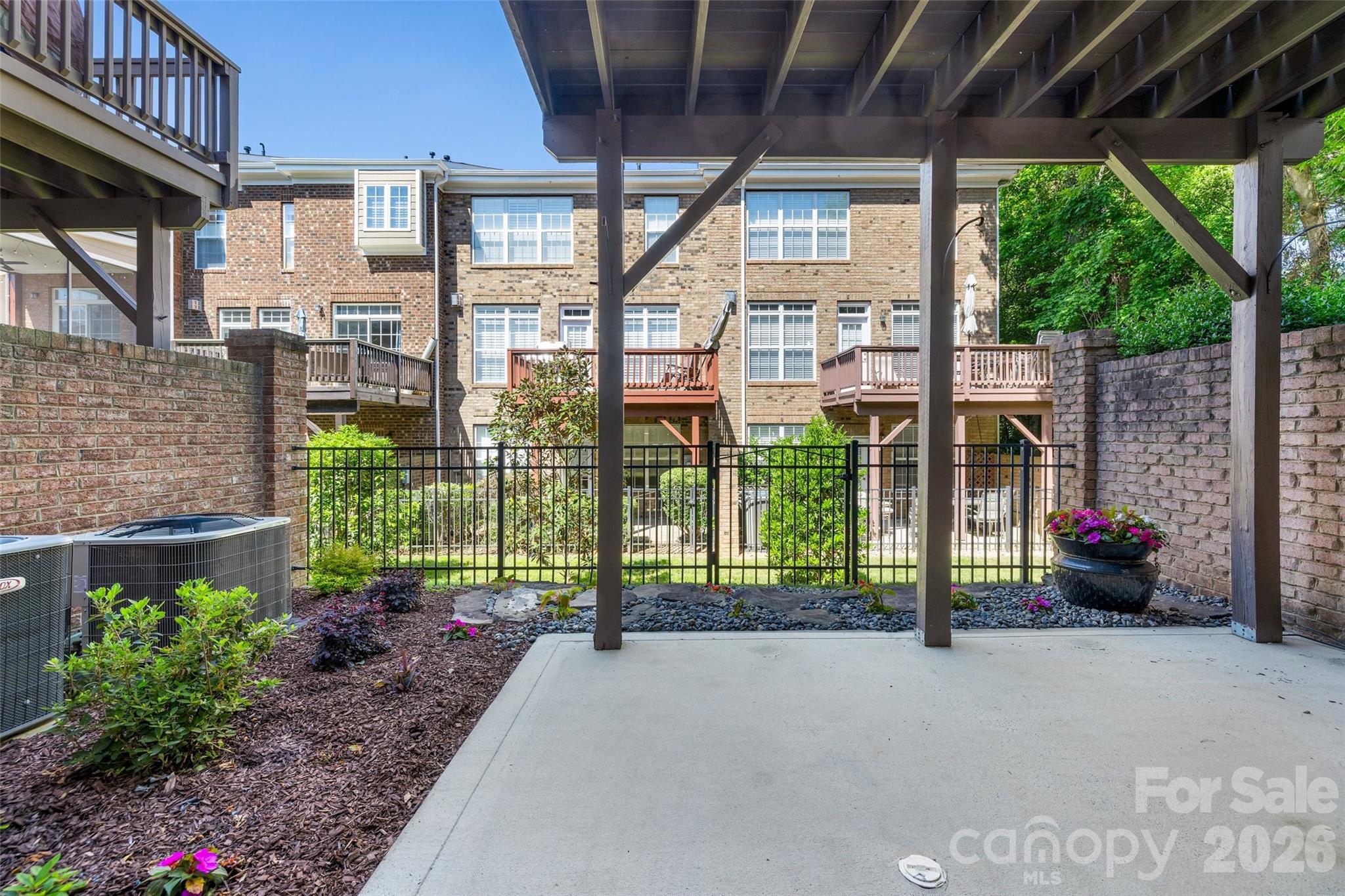 Photo 39 of 7810 Springs Village Lane, Charlotte, NC