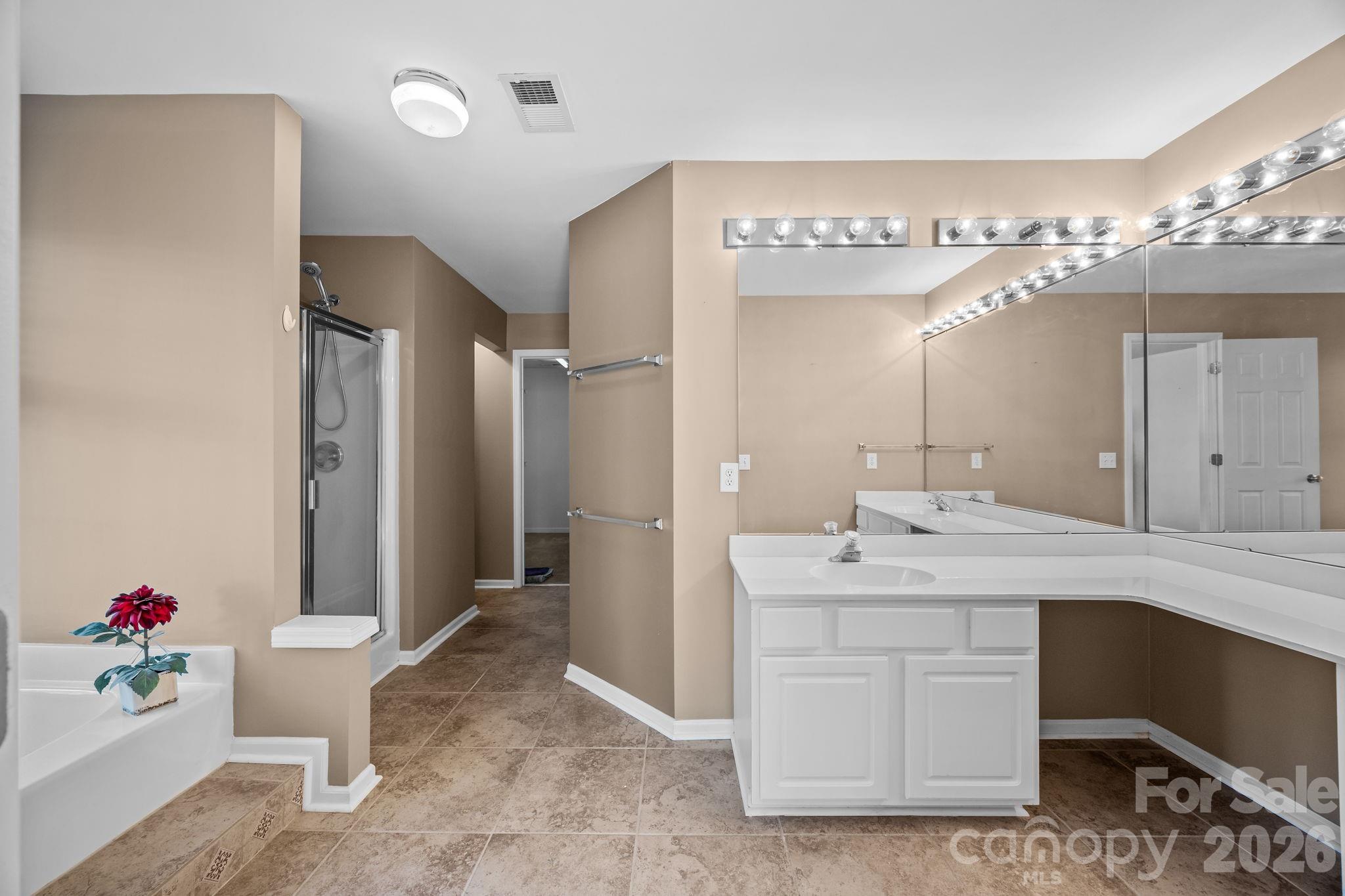 Photo 20 of 11926 Hawick Valley Lane, Charlotte, NC
