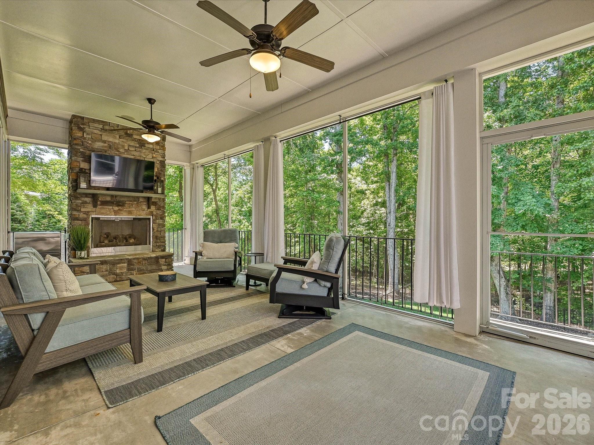 1044 Wessington Manor Lane, Fort Mill, SC - photo 29 of 46