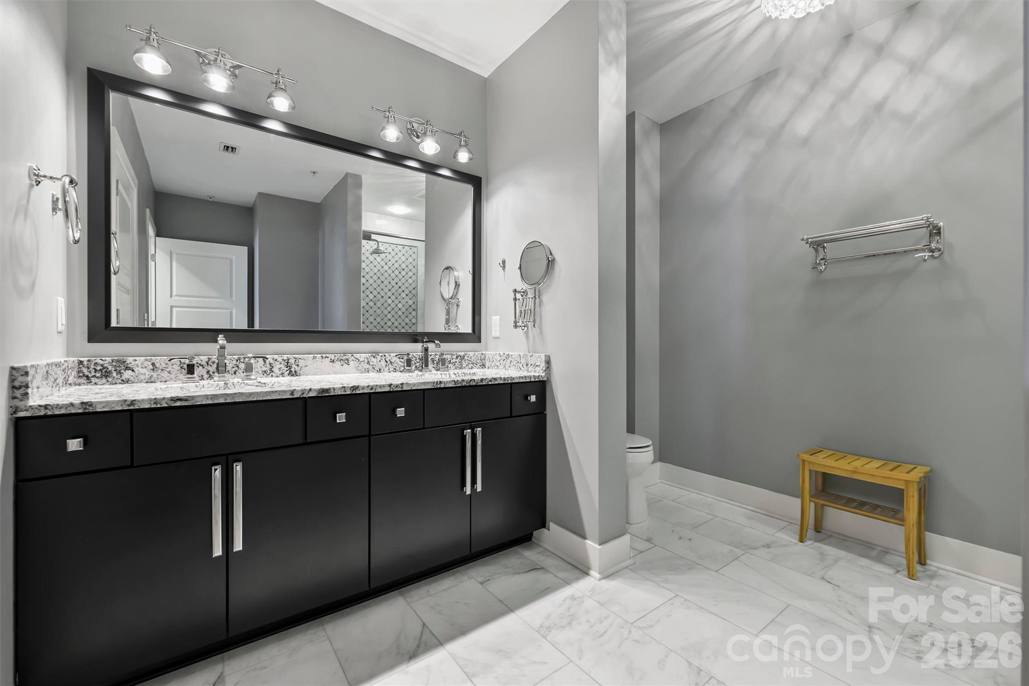 Photo 18 of 222 S Caldwell Street1708, Charlotte, NC