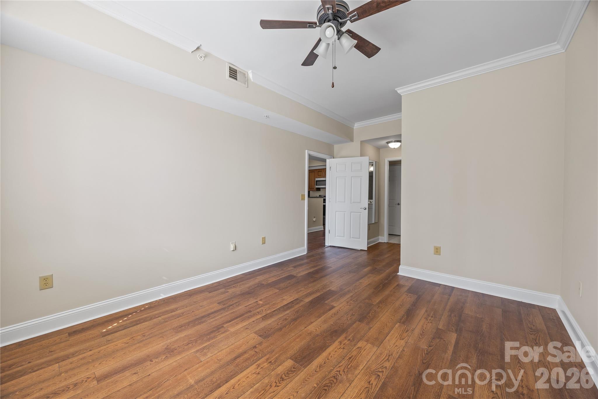 Photo 15 of 300 W 5th Street809, Charlotte, NC
