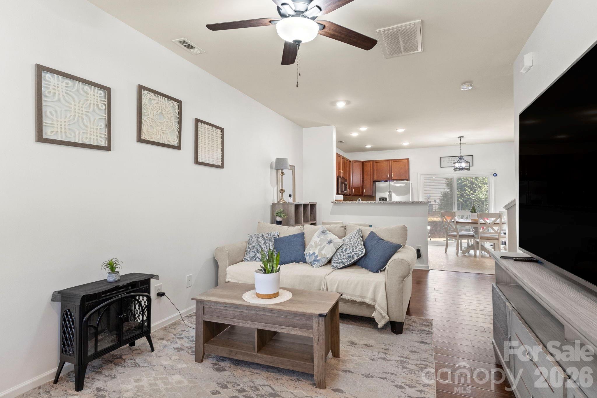 Photo 5 of 12221 Whiteside Drive, Charlotte, NC