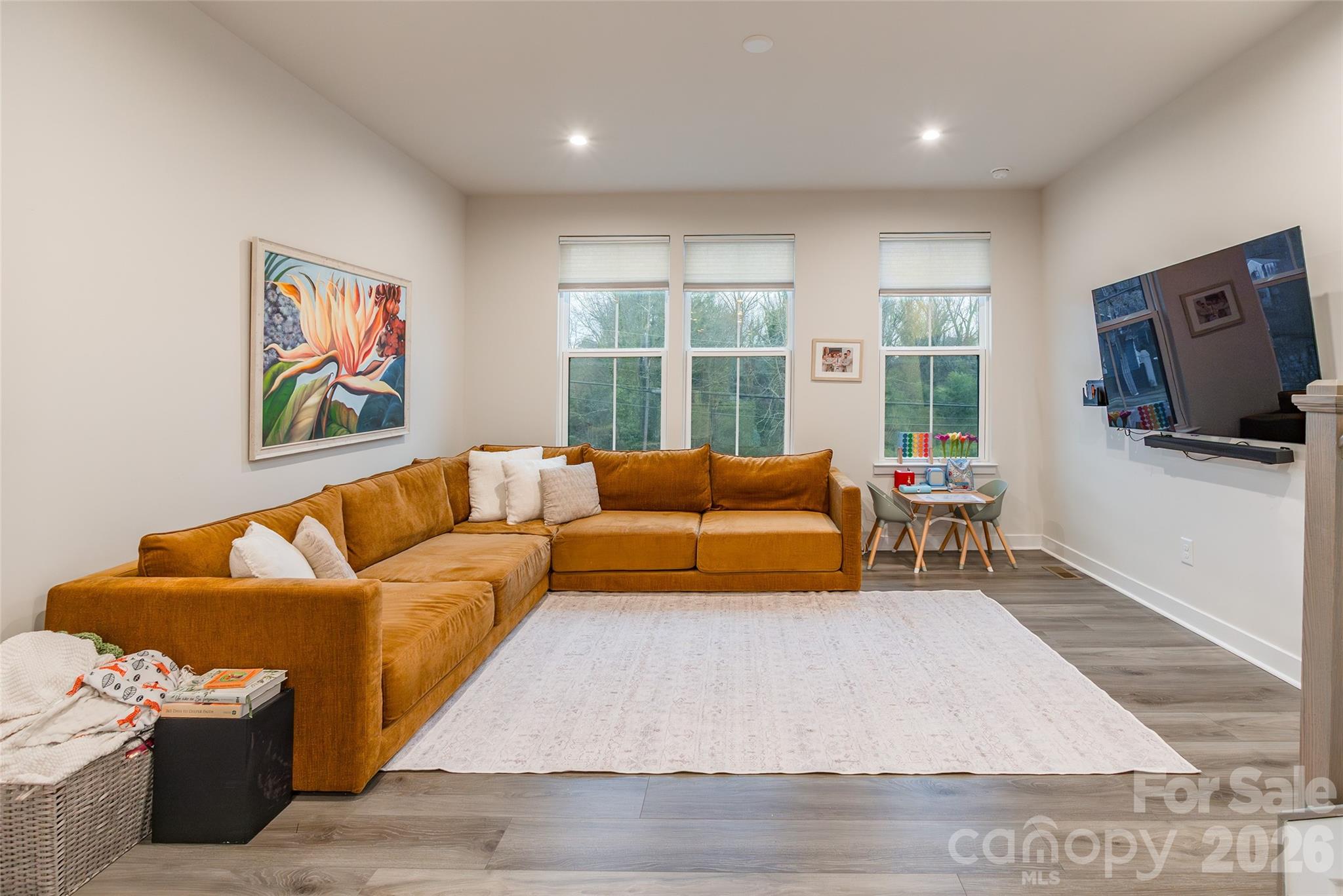 Photo 5 of 924 Broad River Lane, Charlotte, NC