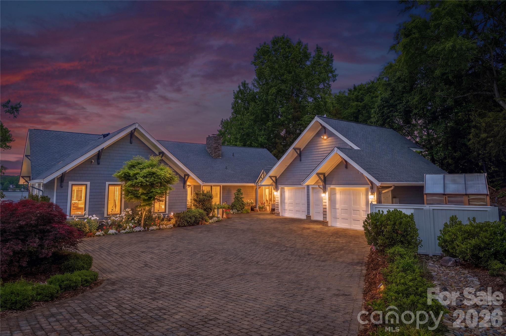 17812 Wilbanks Drive, Charlotte, NC - photo 4 of 49