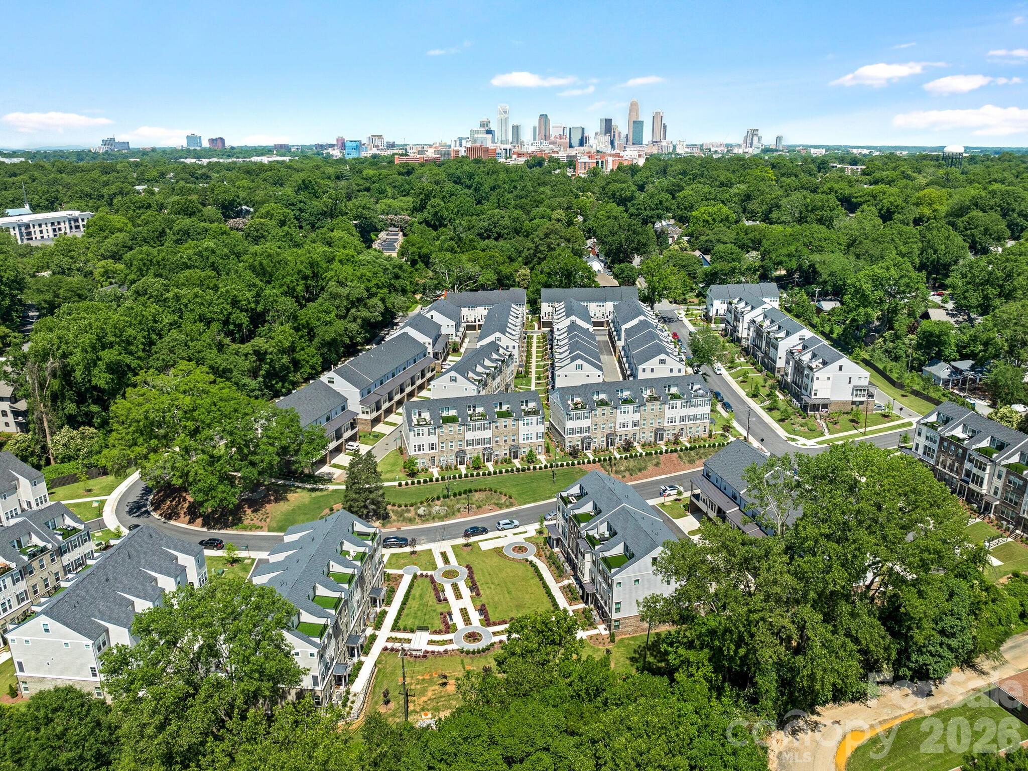 2555 Deacon Avenue, Charlotte, NC - photo 35 of 36