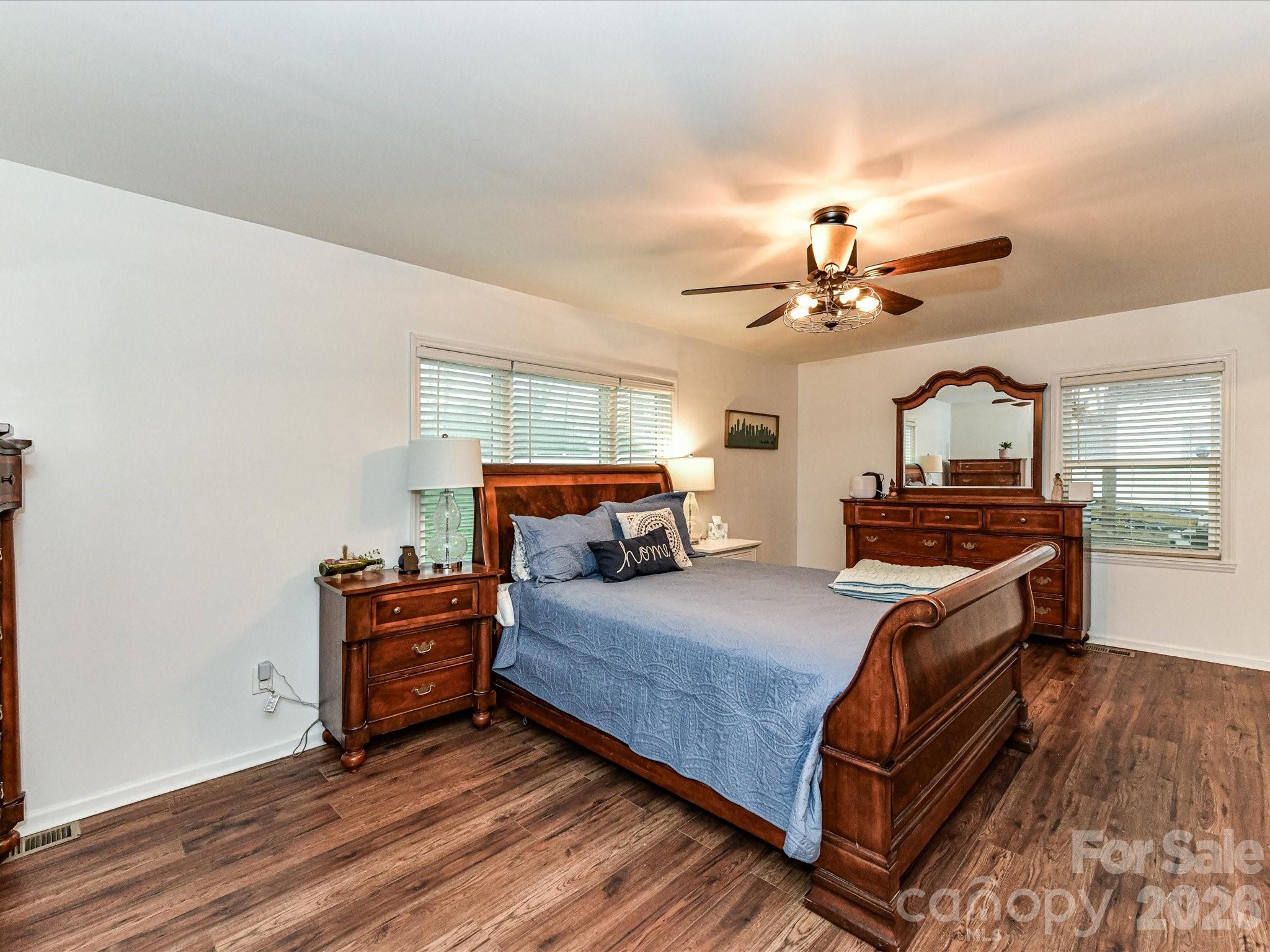 Photo 14 of 1240 Skyview Road, Charlotte, NC
