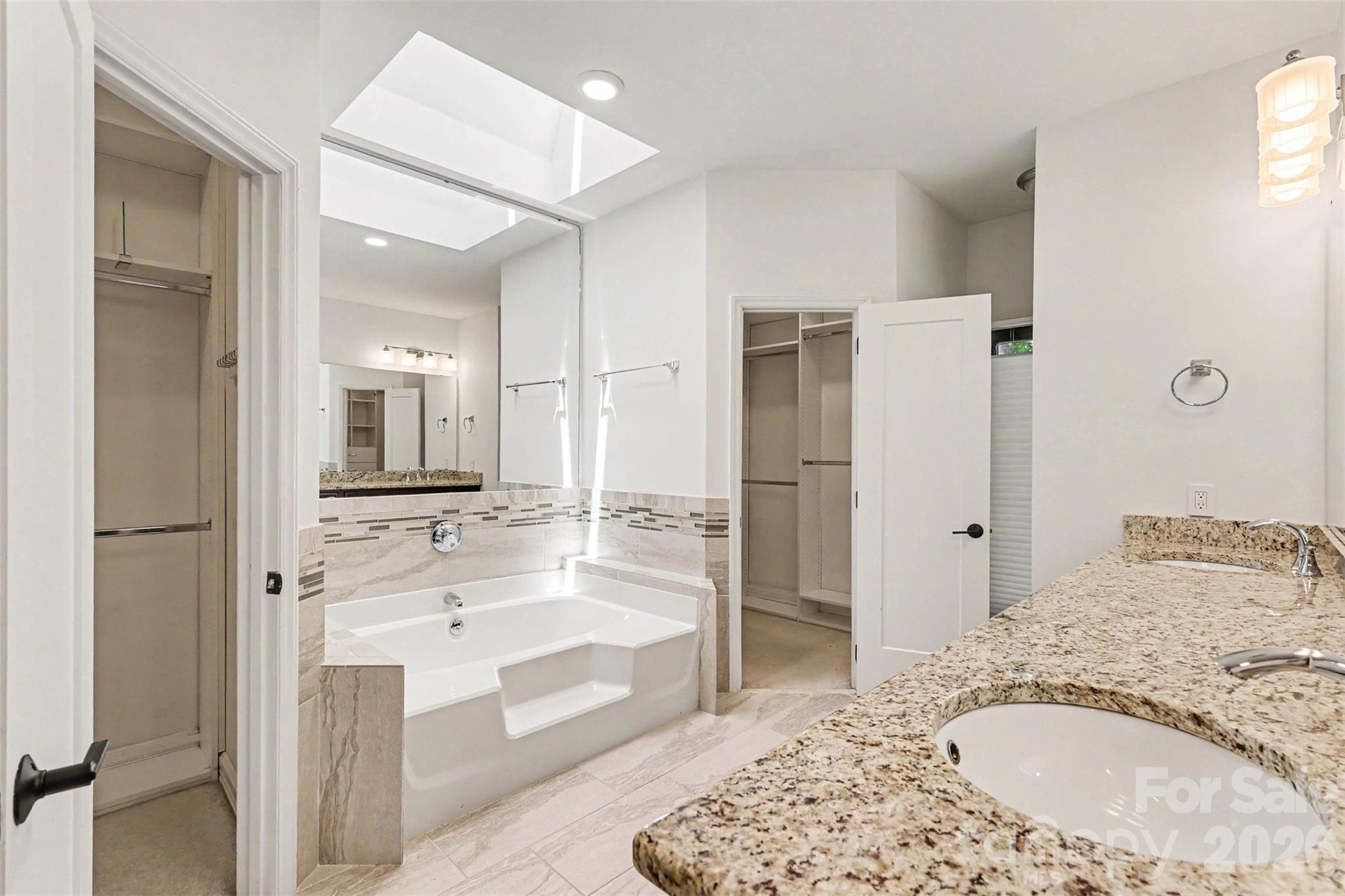 Home for sale at 5123 Randolph Road, Charlotte, NC — photo 26 of 44