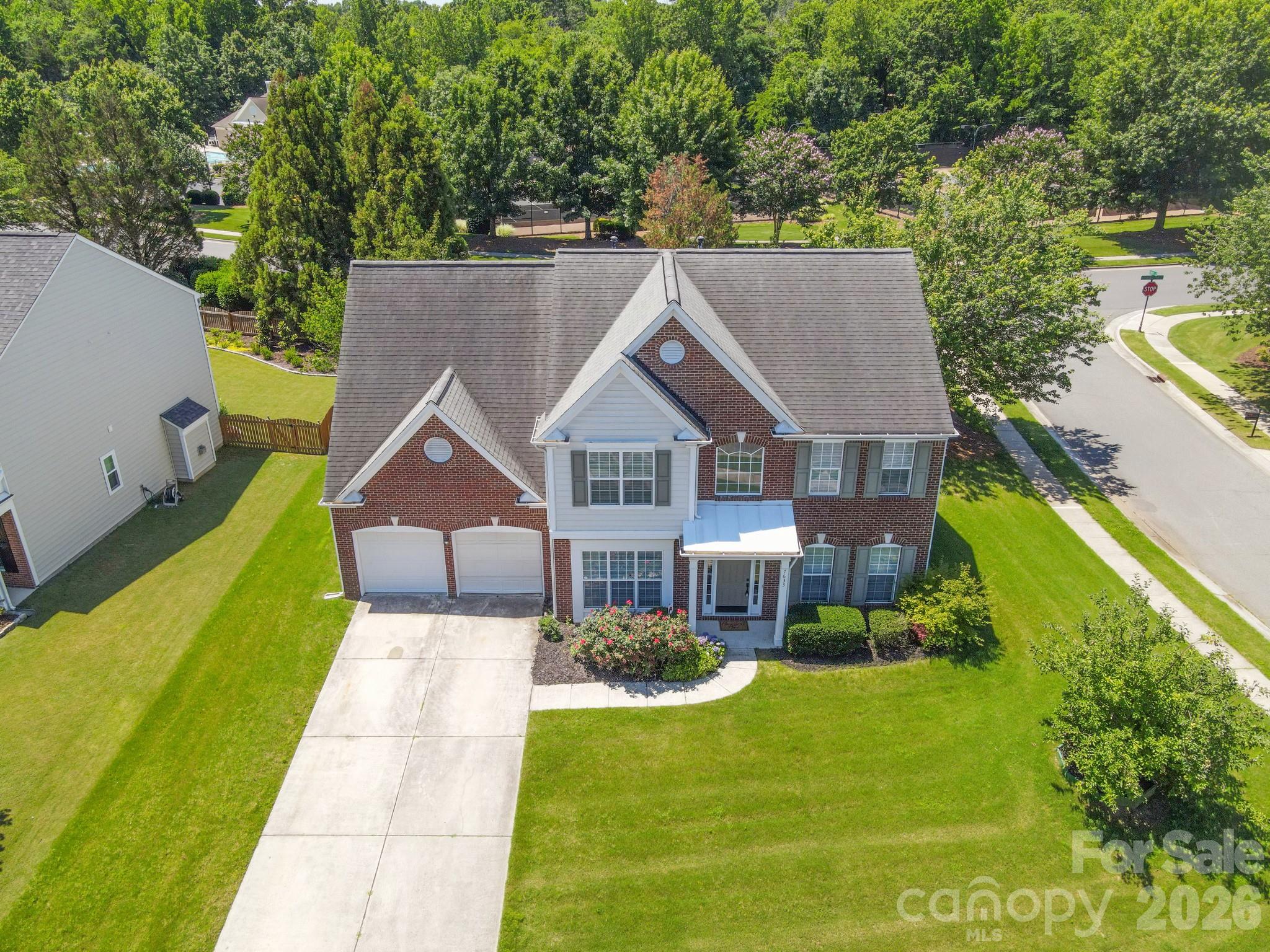 Photo 3 of 7633 Rathburn Lane, Charlotte, NC