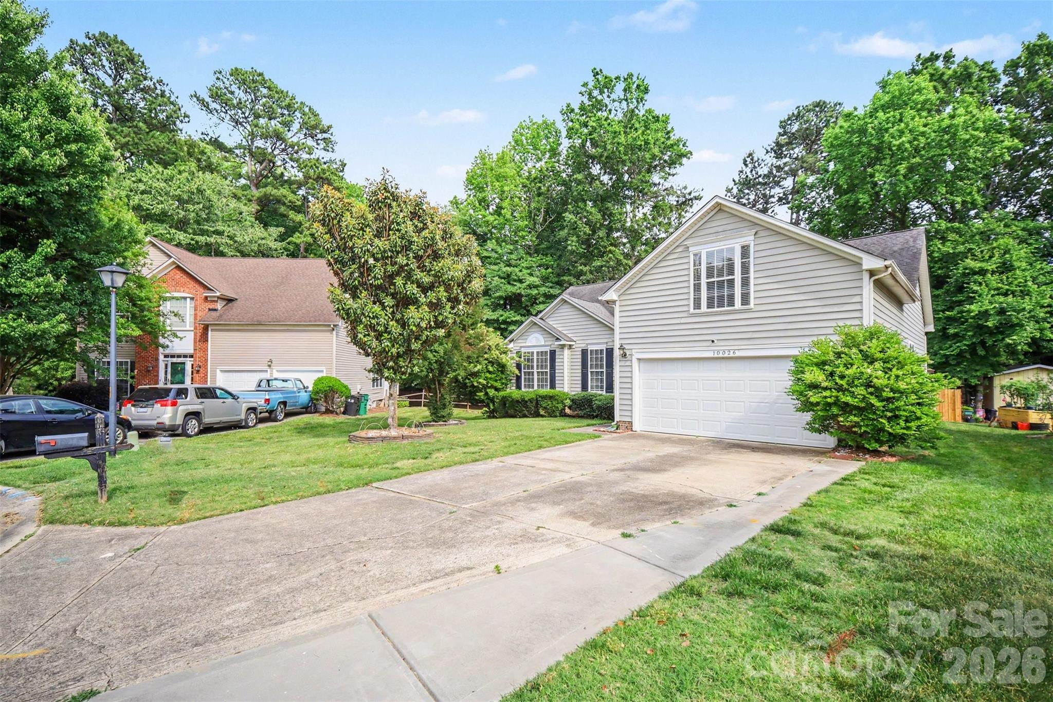 10026 Dauphine Drive, Charlotte, NC - photo 3 of 49