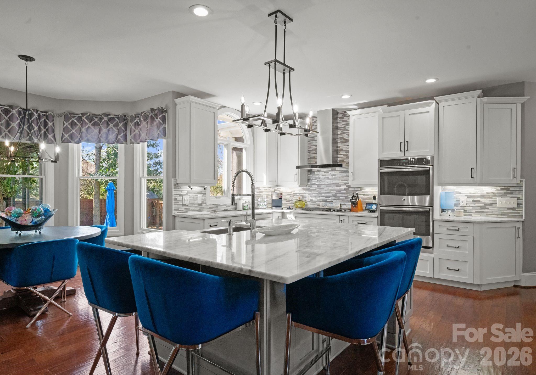 Photo 10 of 141 Sardis Lane, Charlotte, NC