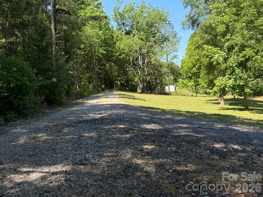 365 Guernsey Lane, Roebuck, SC - photo 8 of 24