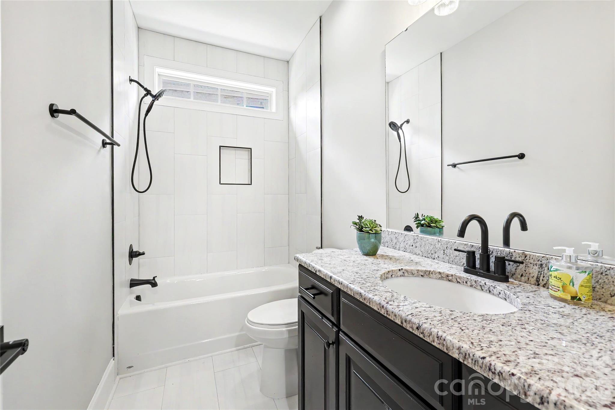 4624 Pebble Run Drive, Matthews, NC - photo 25 of 48
