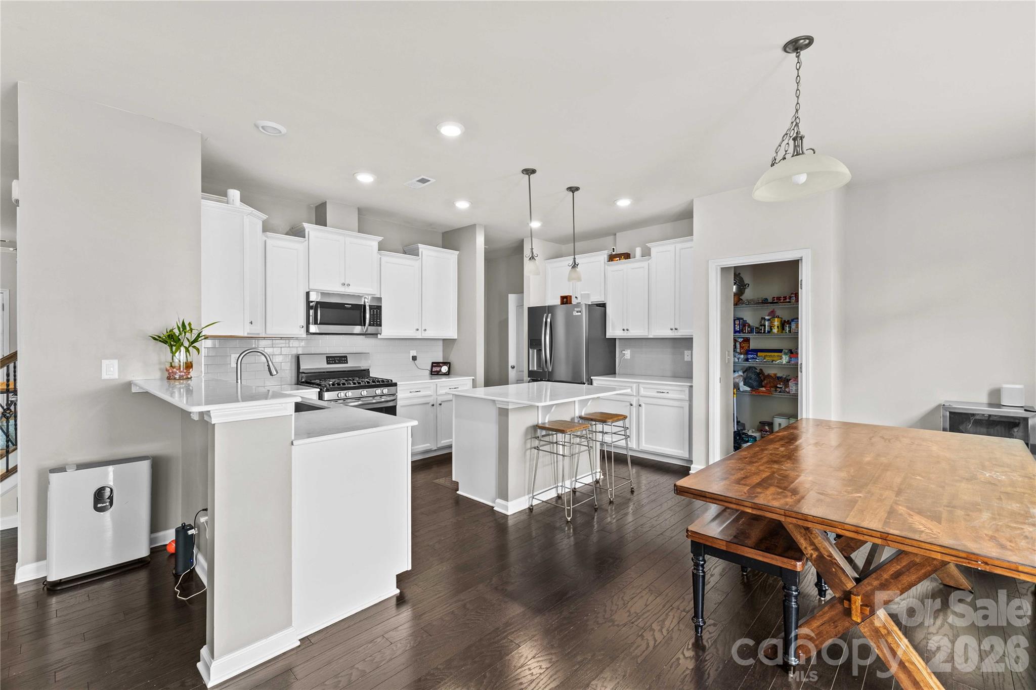 16016 Harbor Hill Drive, Charlotte, NC - photo 12 of 49