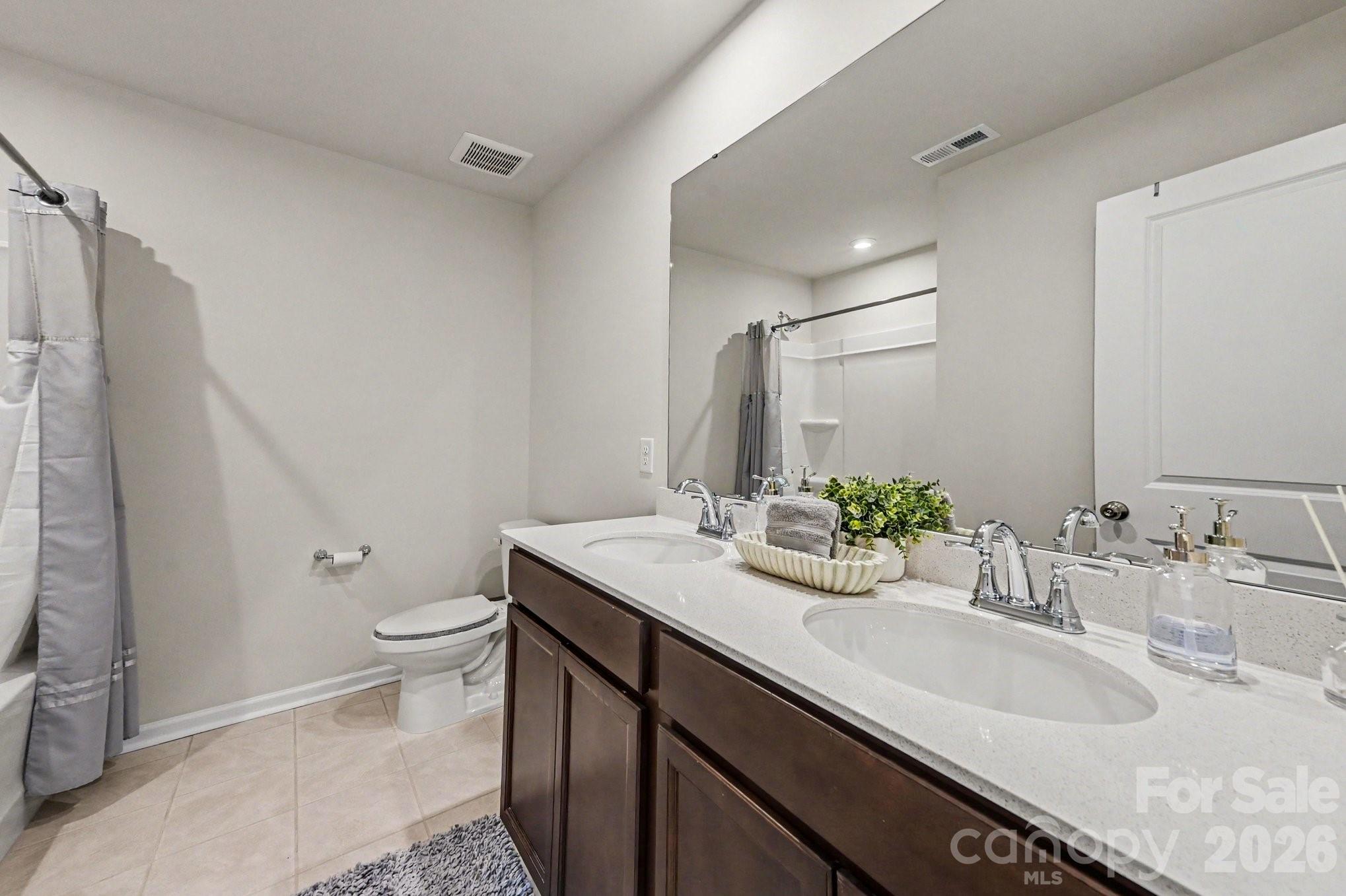 Photo 21 of 8230 Franklin Trail Street, Charlotte, NC