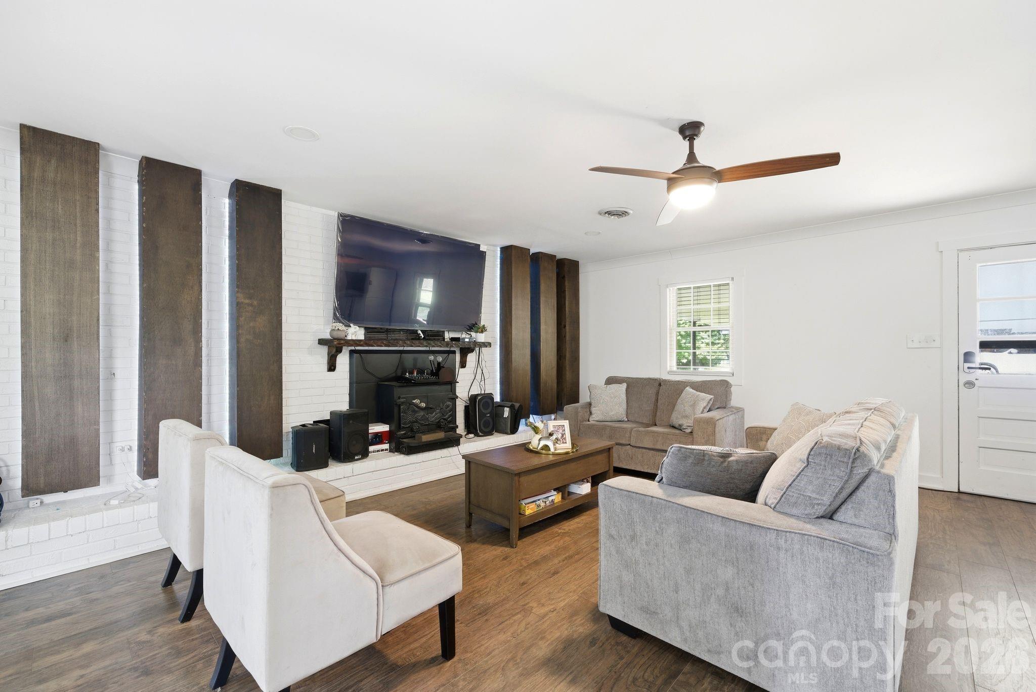 701 E Iowa Avenue, Bessemer City, NC - photo 14 of 42