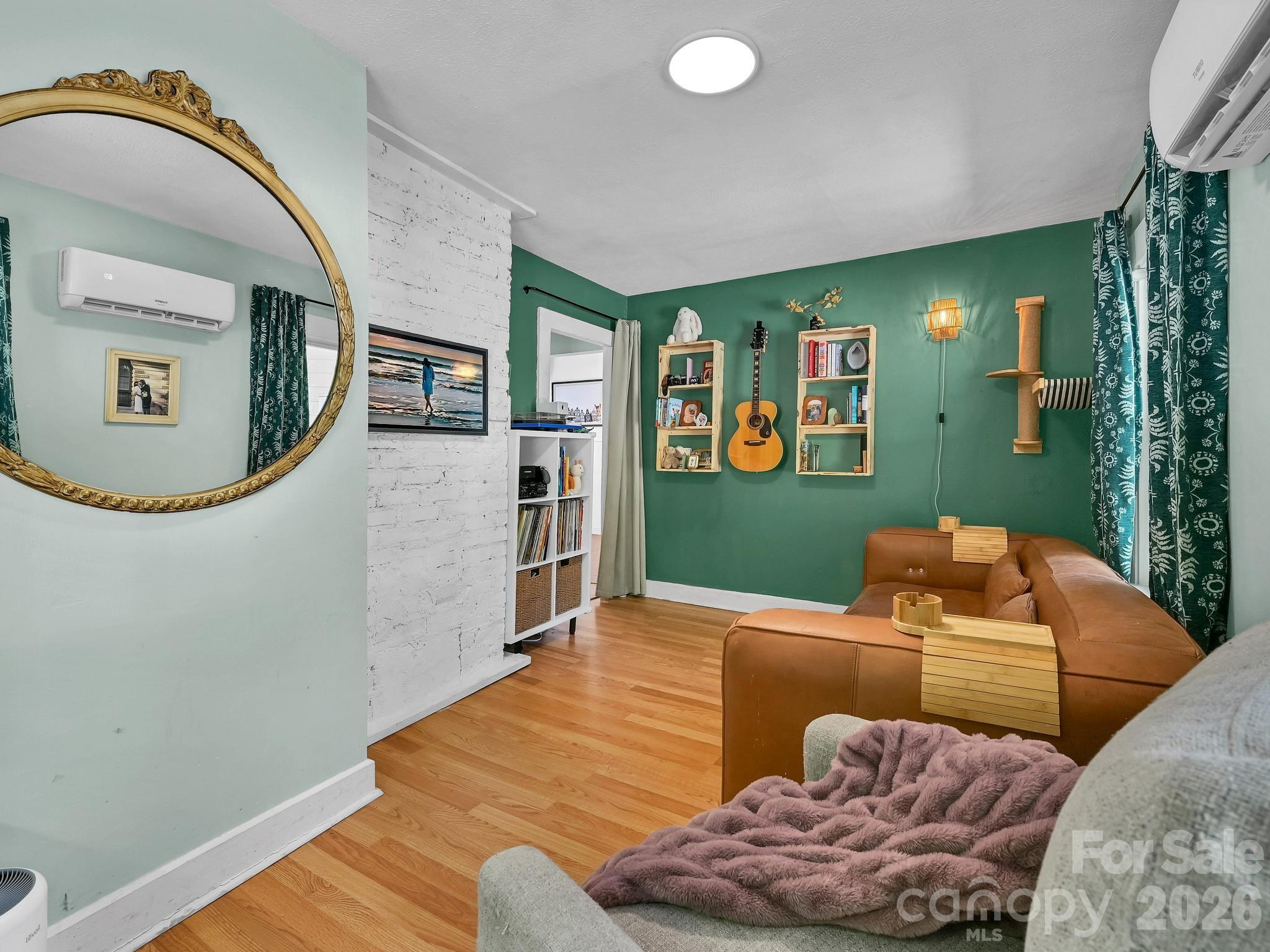 24 Chatham Road, Asheville, NC - photo 4 of 35