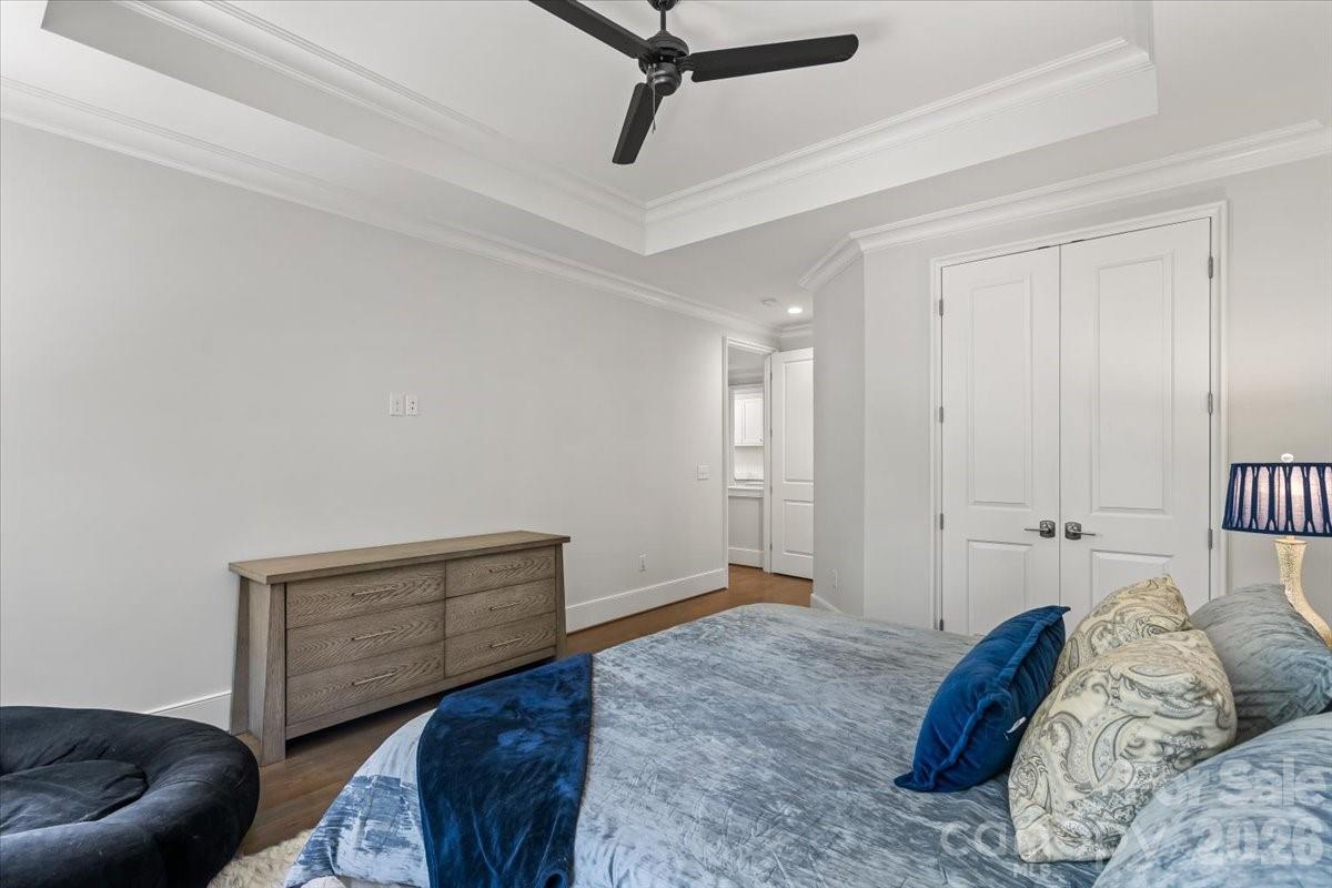 Photo 23 of 1160 S Kings Drive, Charlotte, NC