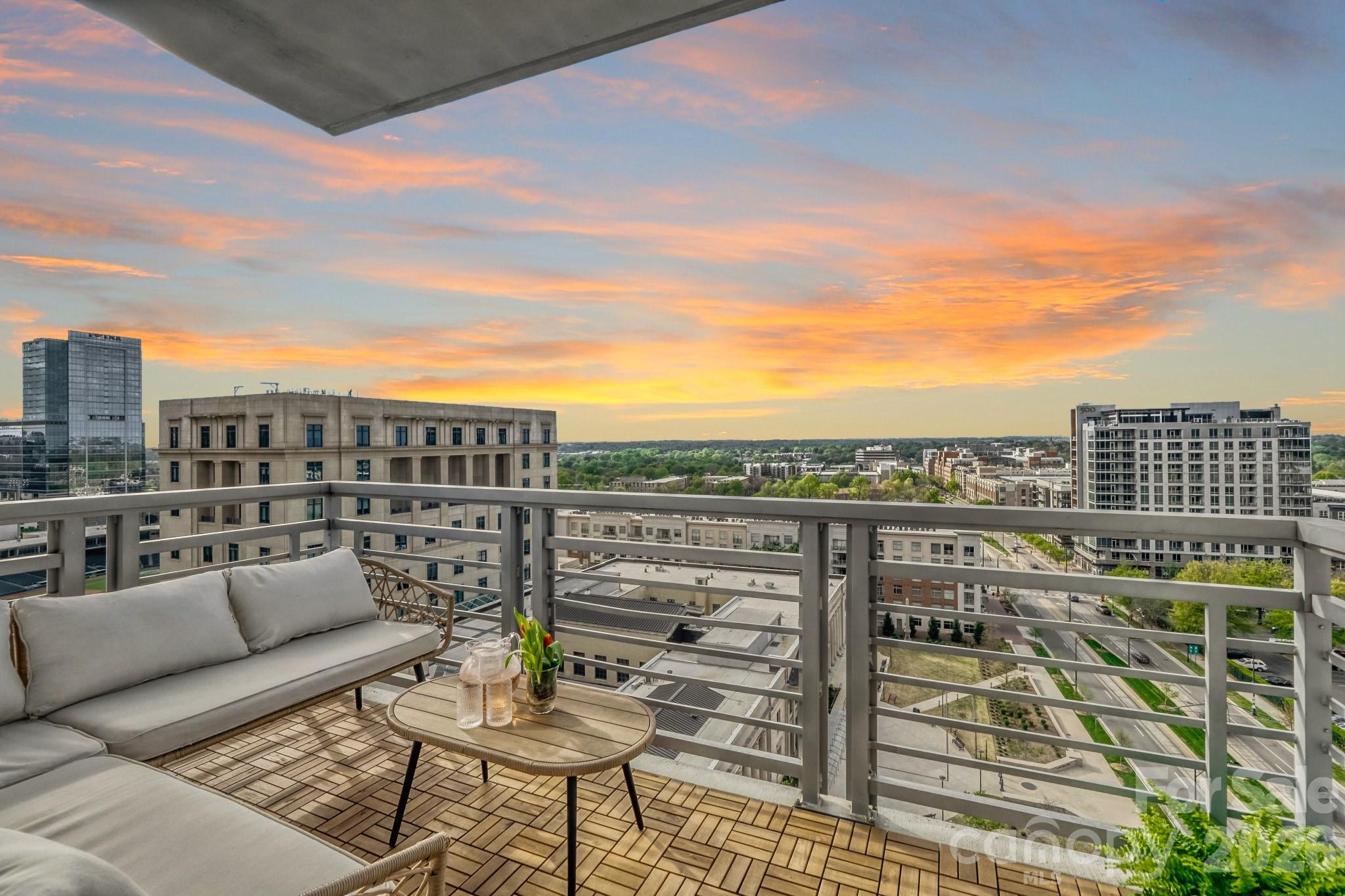 Photo 2 of 333 W Trade Street W1105, Charlotte, NC