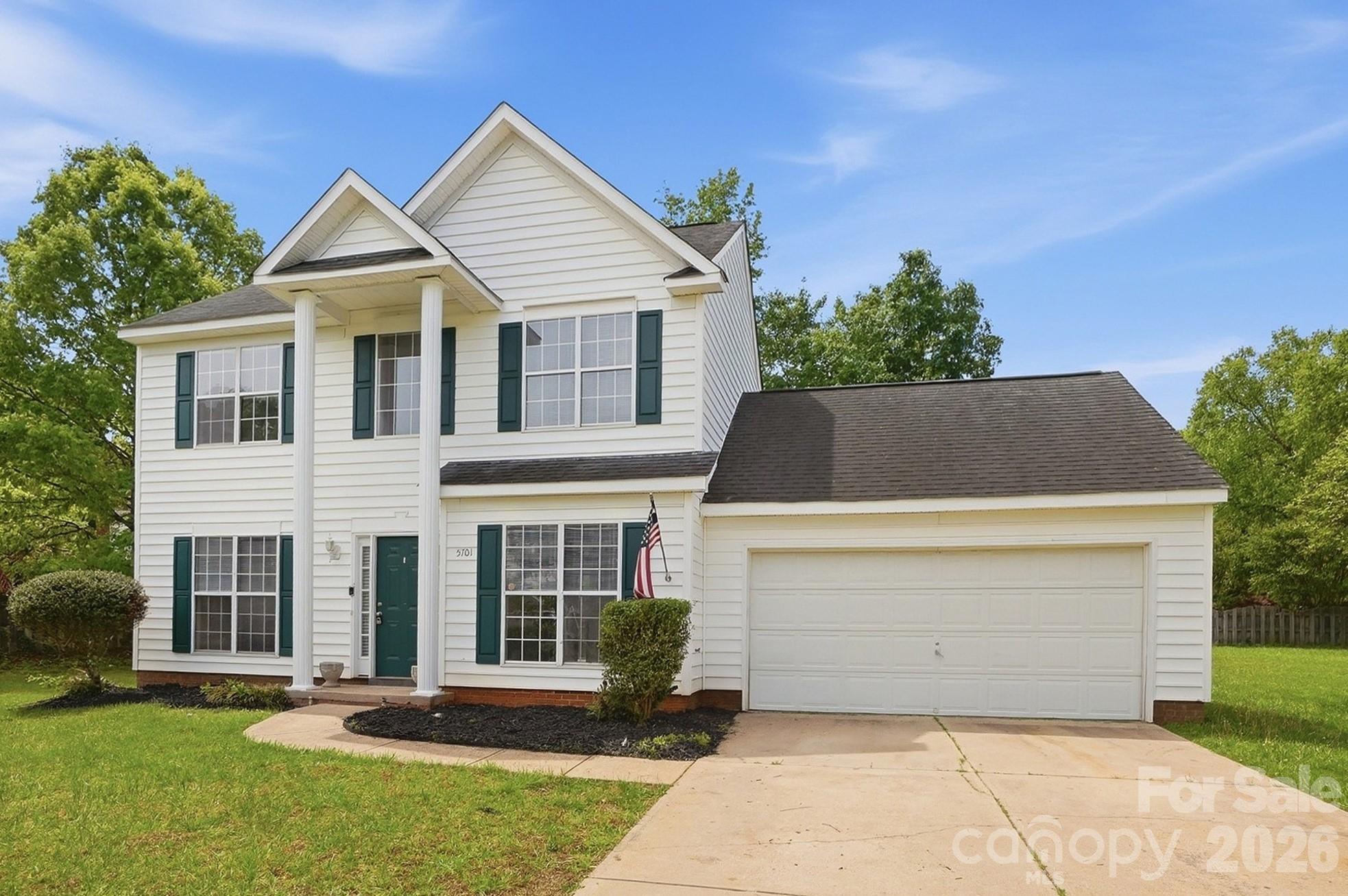 5701 Vine Court, Indian Trail, NC - photo 2 of 27
