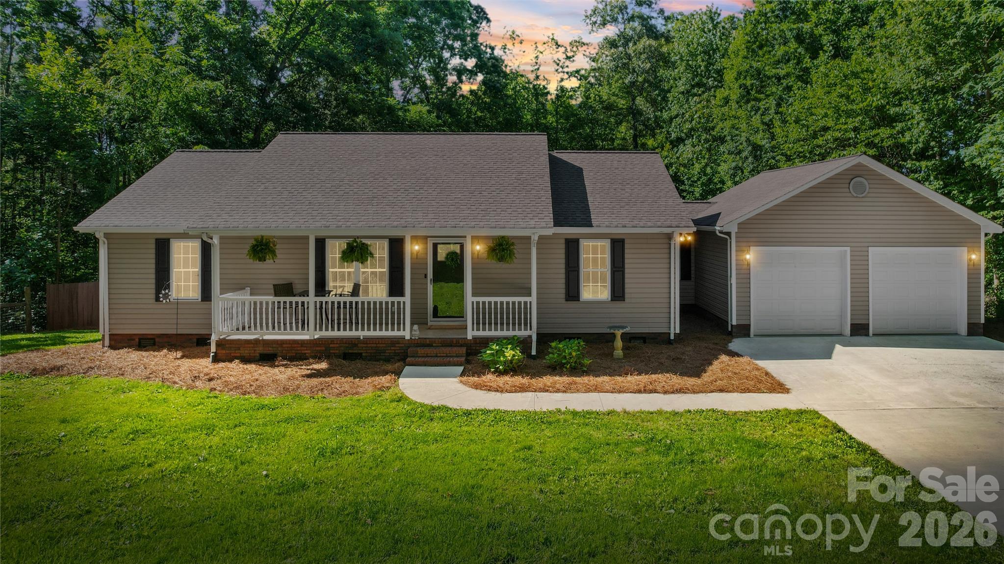 39328 Holly Ridge Road, New London, NC