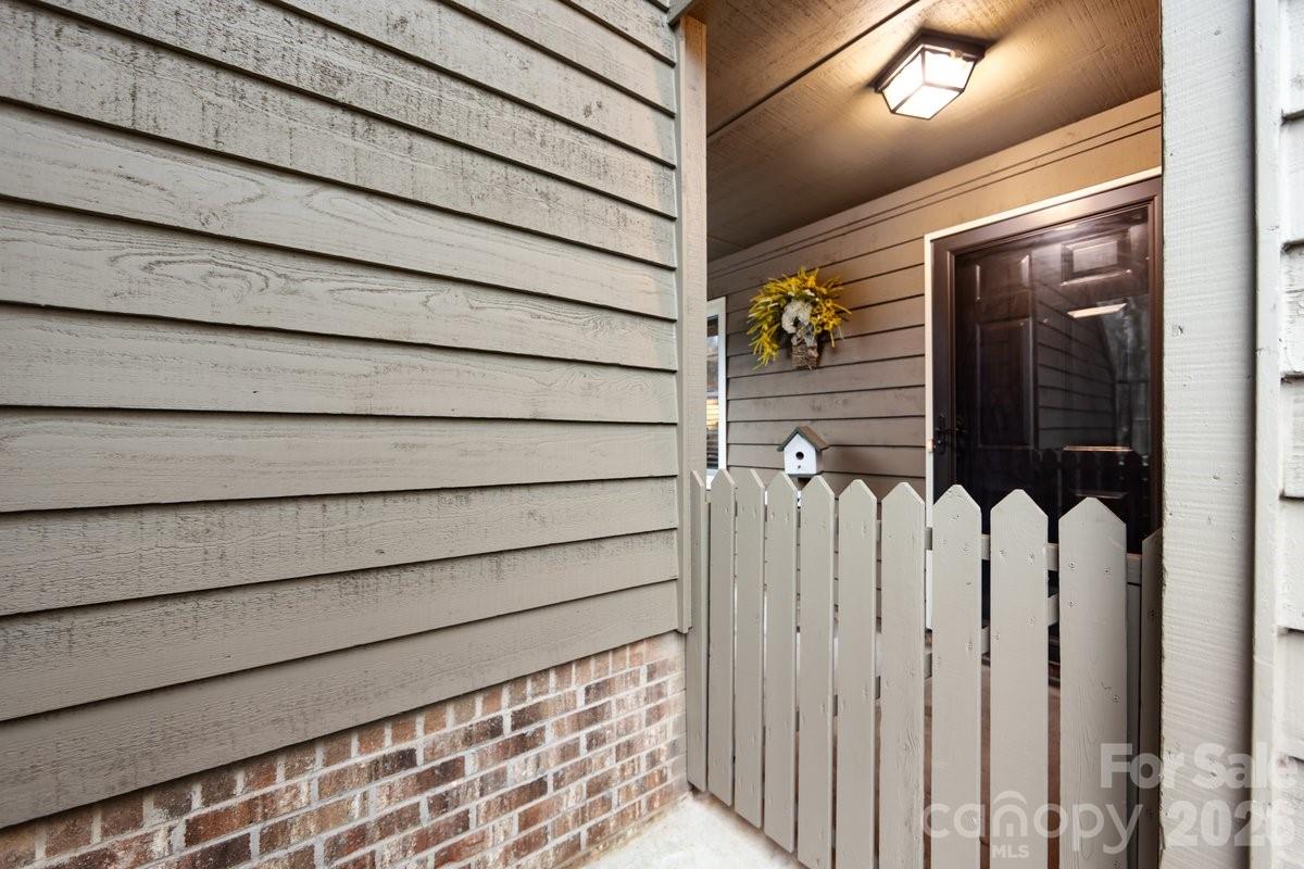 Photo 14 of 3929 Colony Crossing Drive, Charlotte, NC