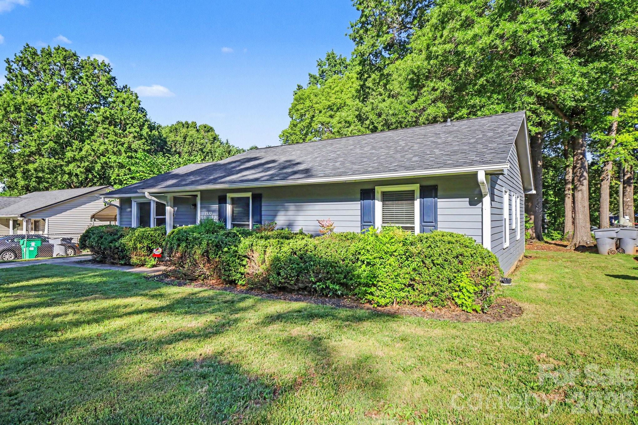 Photo 4 of 1530 Teddington Drive, Charlotte, NC