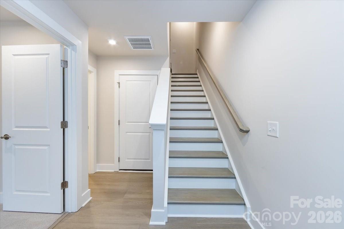 Photo 5 of 6012 Pivot Court, Charlotte, NC