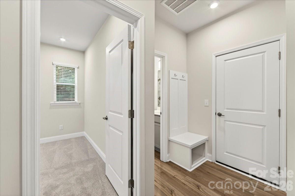 Photo 6 of 921 Archway Lane, Charlotte, NC