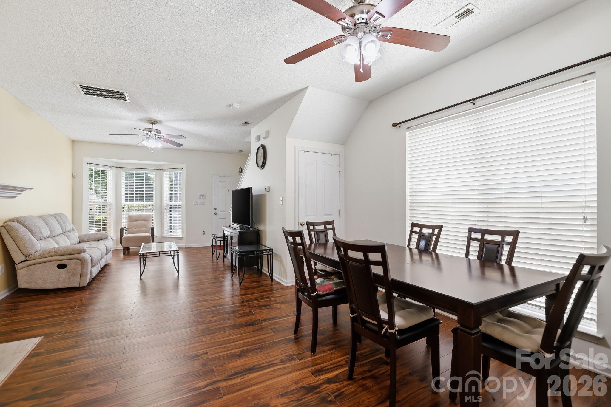 8842 Gerren Court, Charlotte, NC - photo 3 of 19