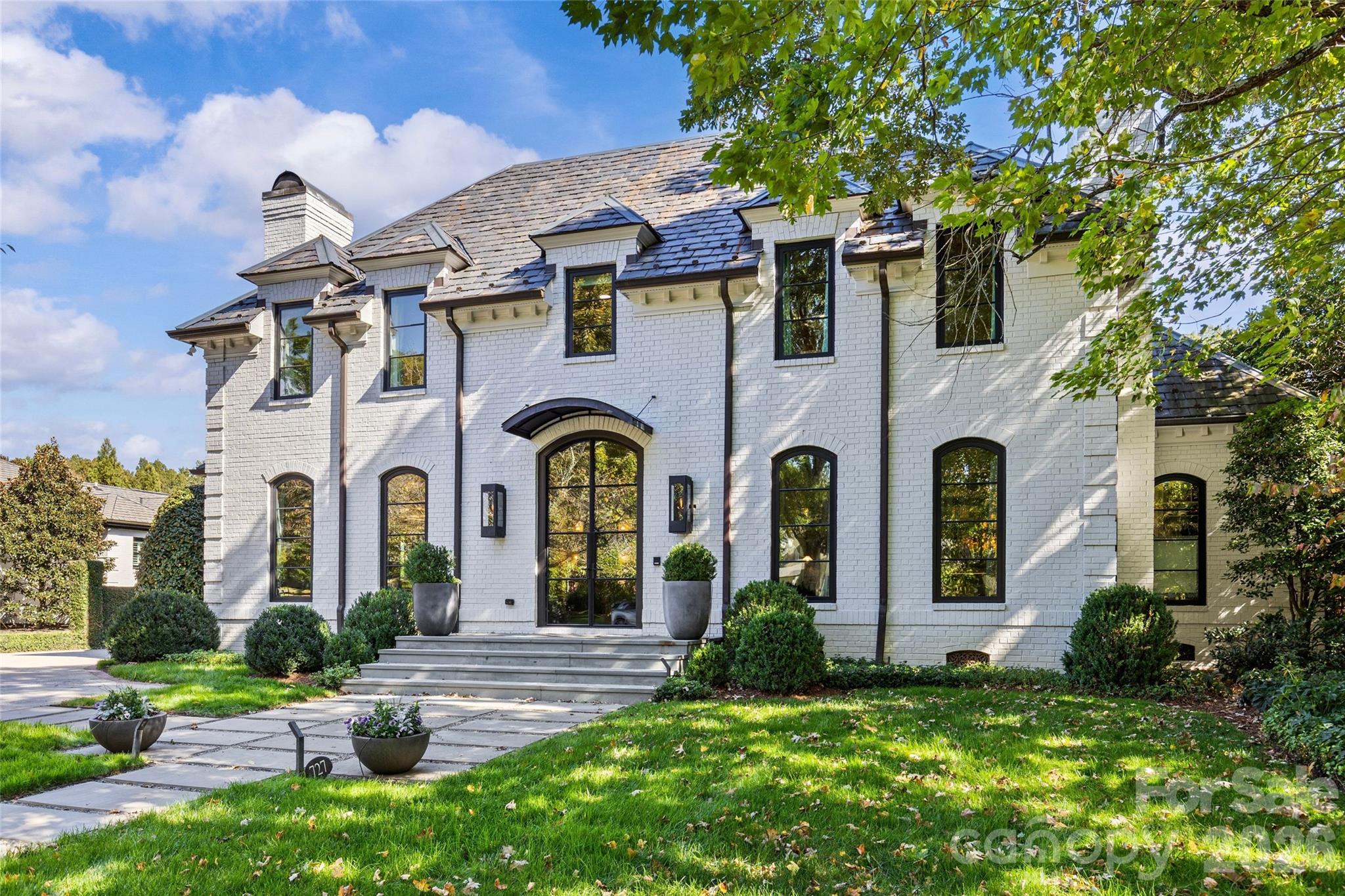 Photo 2 of 727 Colville Road, Charlotte, NC