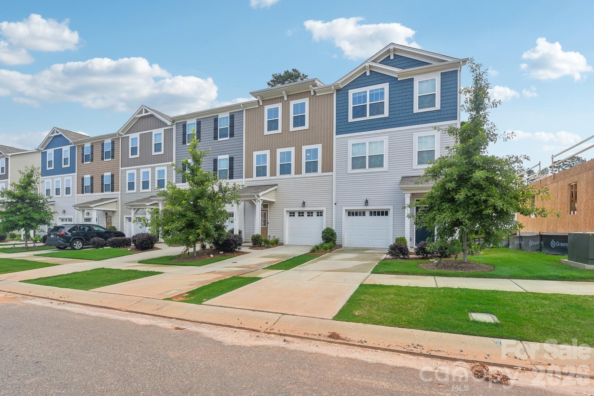 Home for sale at 1134 Keydet Drive, Charlotte, NC — photo 1 of 33