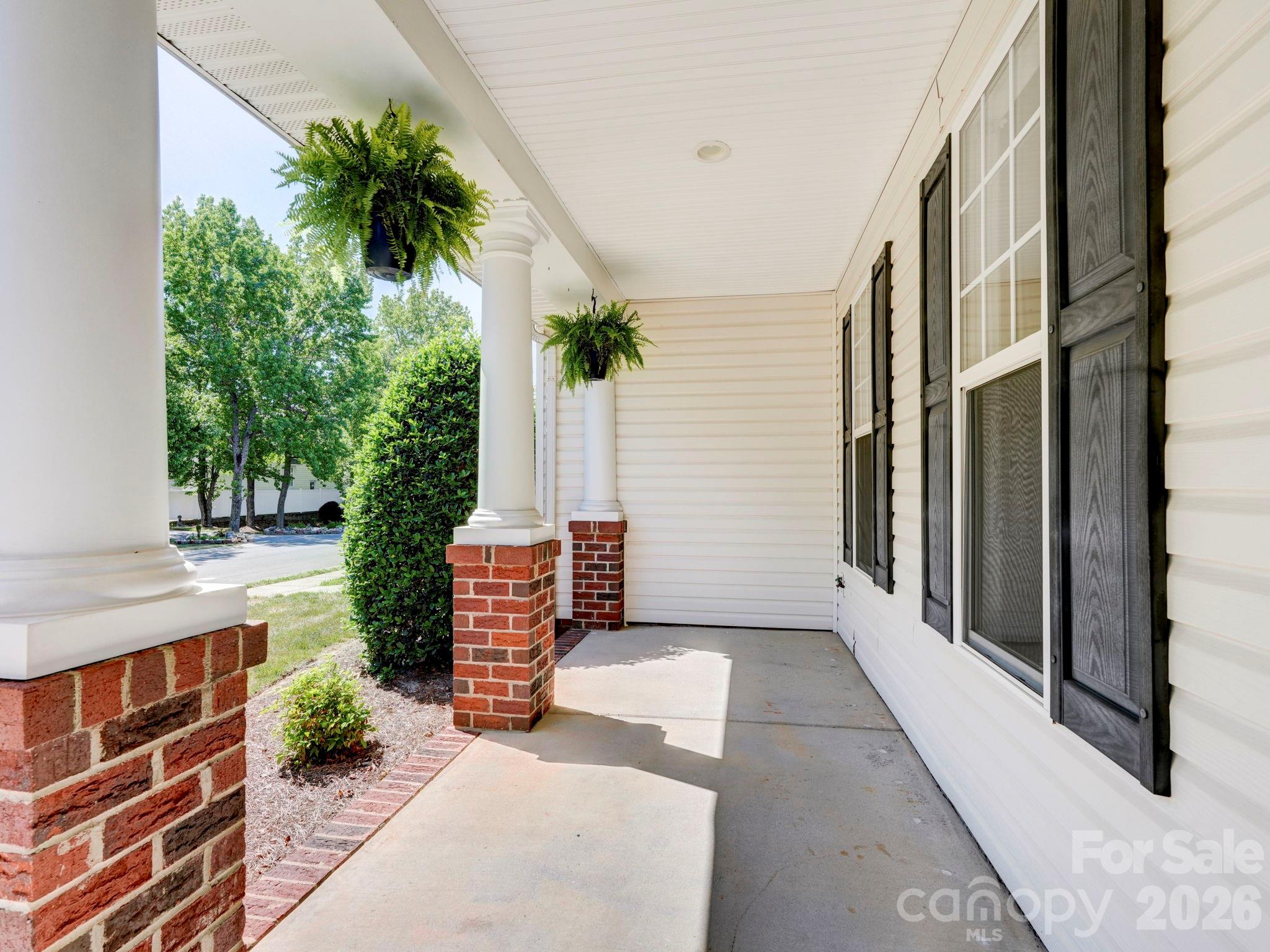 Photo 4 of 2025 Gable Way Lane, Matthews, NC